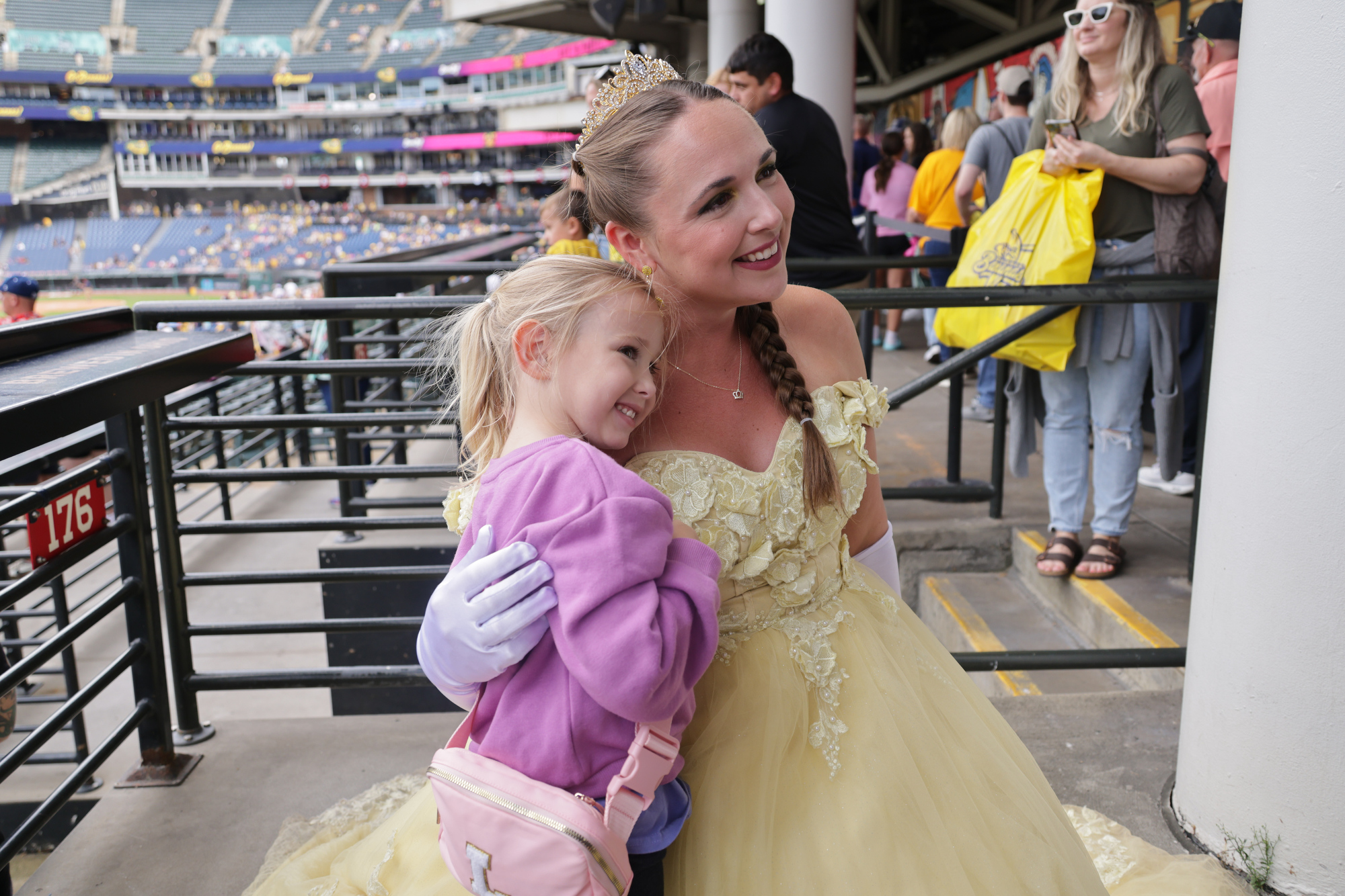 Savannah Bananas bring their show to Progressive Field - cleveland.com