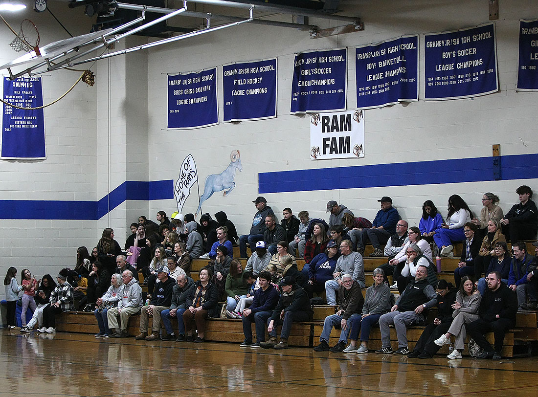 Monson vs Granby boys Basketball 1/13/26 - masslive.com