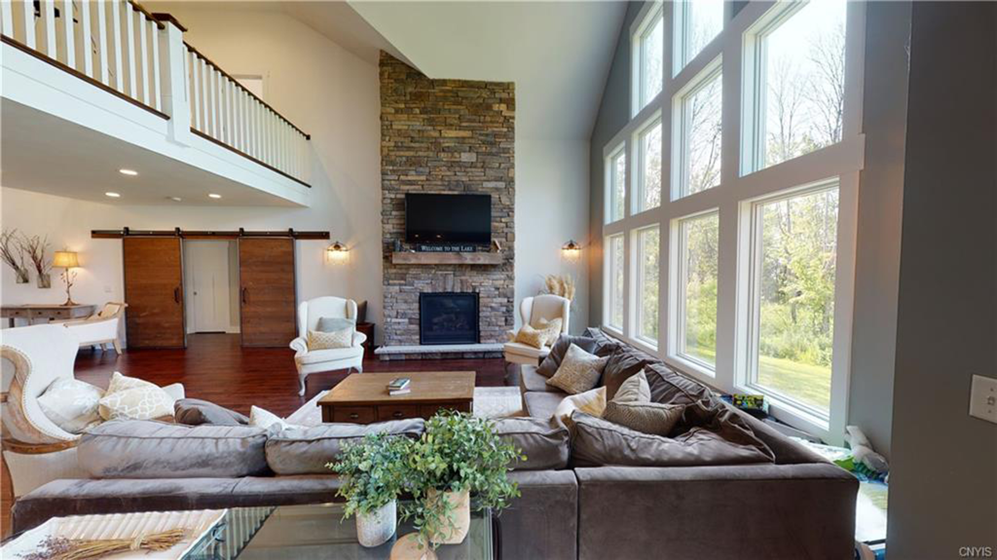 Cicero home has 700 feet of water frontage on Oneida Lake - syracuse.com