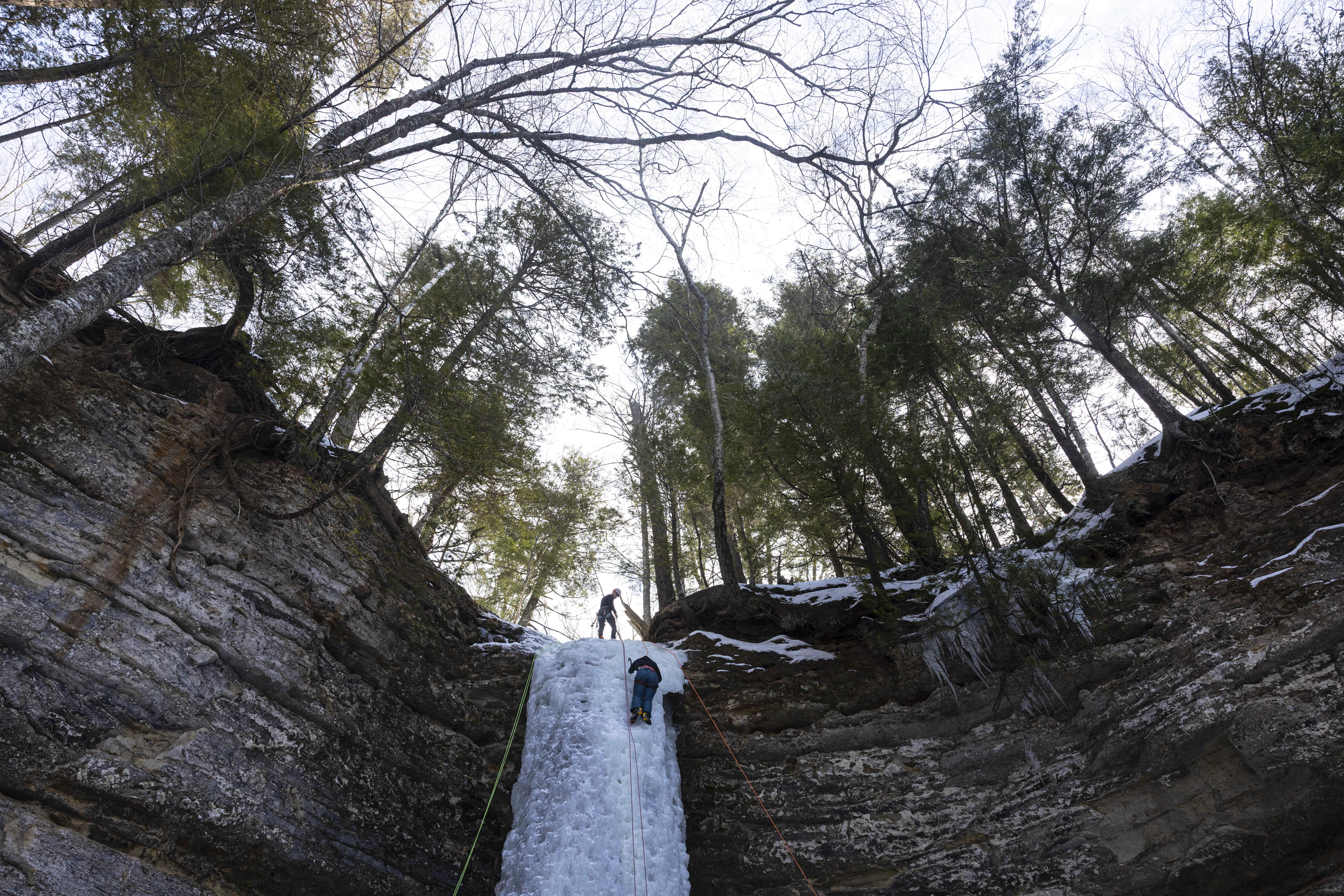 Michigan Ice Fest 2026 takes over Pictured Rocks ice formations - mlive.com