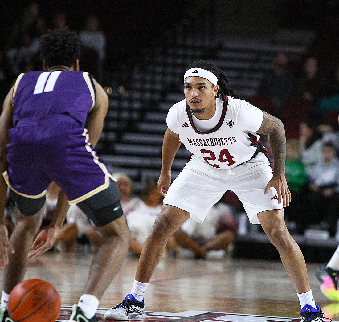 UMass Men's Basketball vs UAlbany 11/8/25 - masslive.com