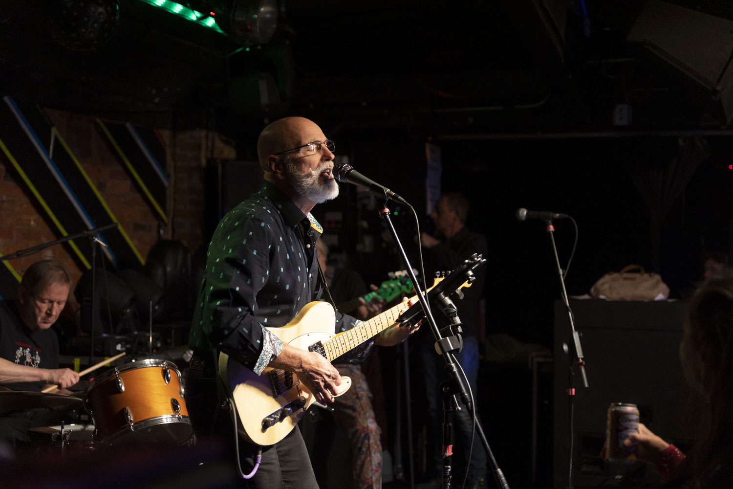 'Geezer Happy Hour' brings hundreds of people to LIVE NIGHTCLUB for ...