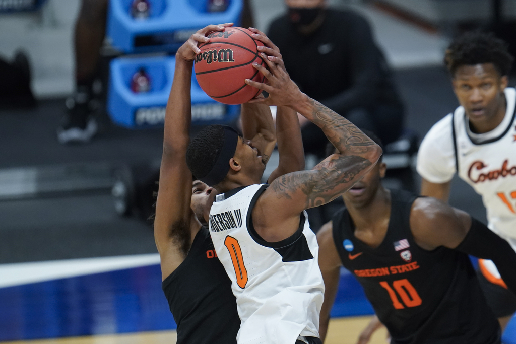 Oregon State men's basketball vs. Oklahoma State at NCAA Tournament ...