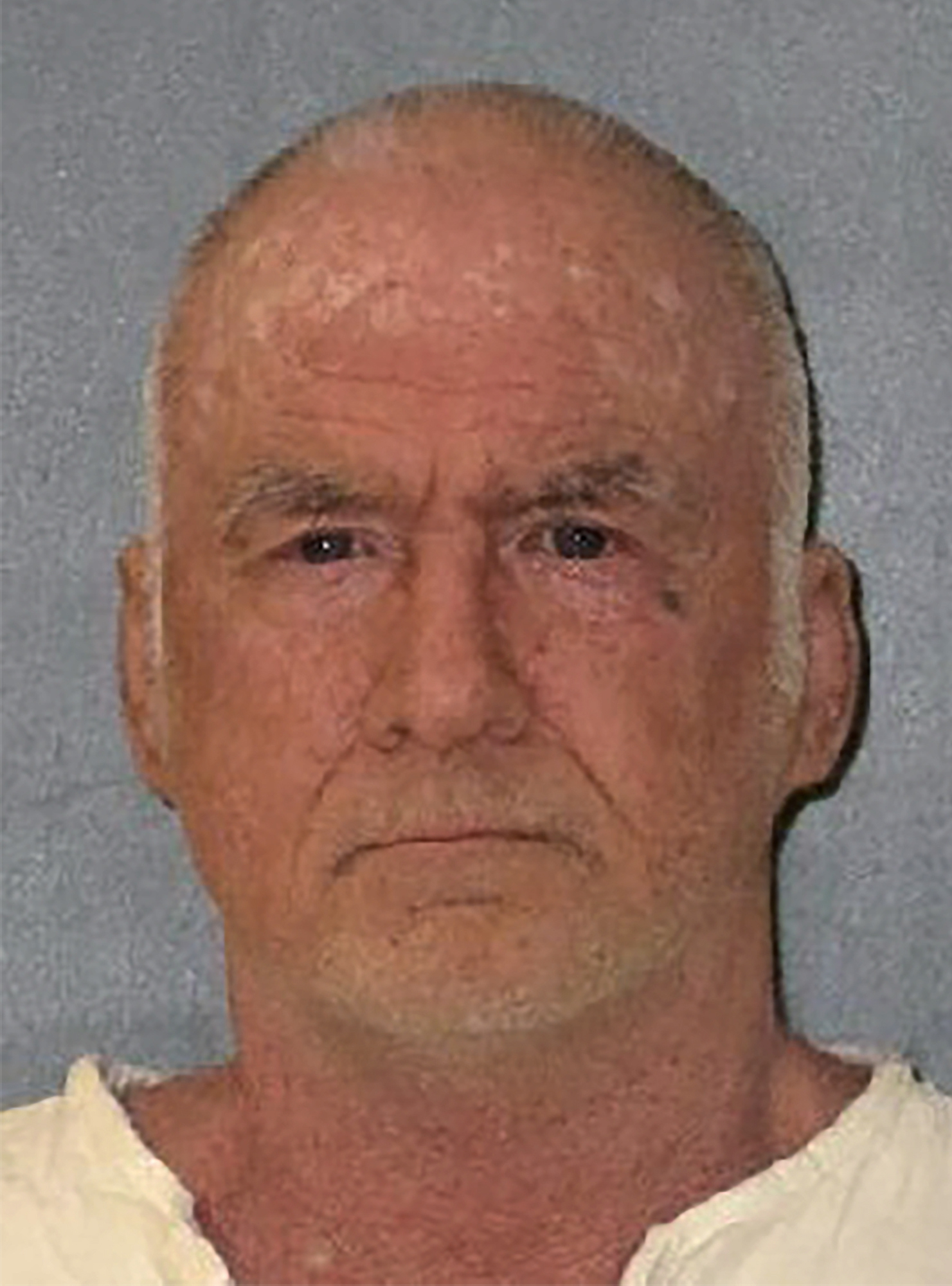 Texas man executed for murdering his mother, burying body in backyard