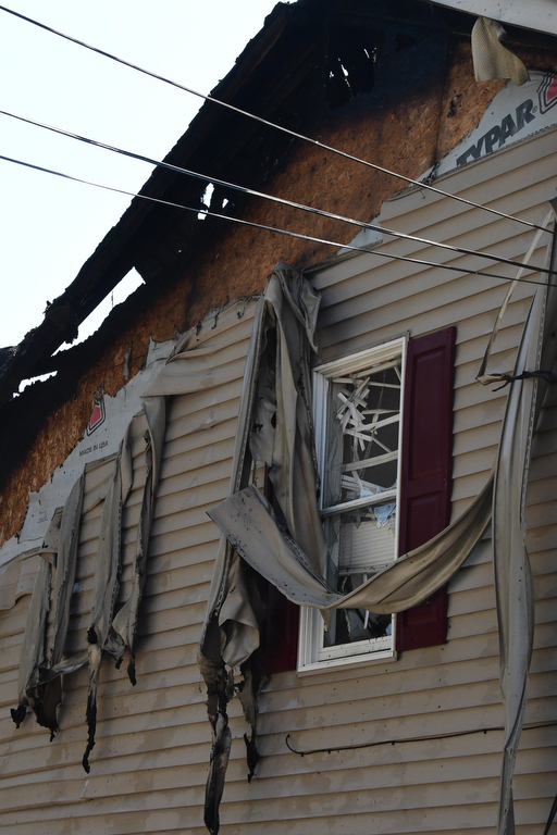 Hackettstown home gutted in afternoon fire - nj.com