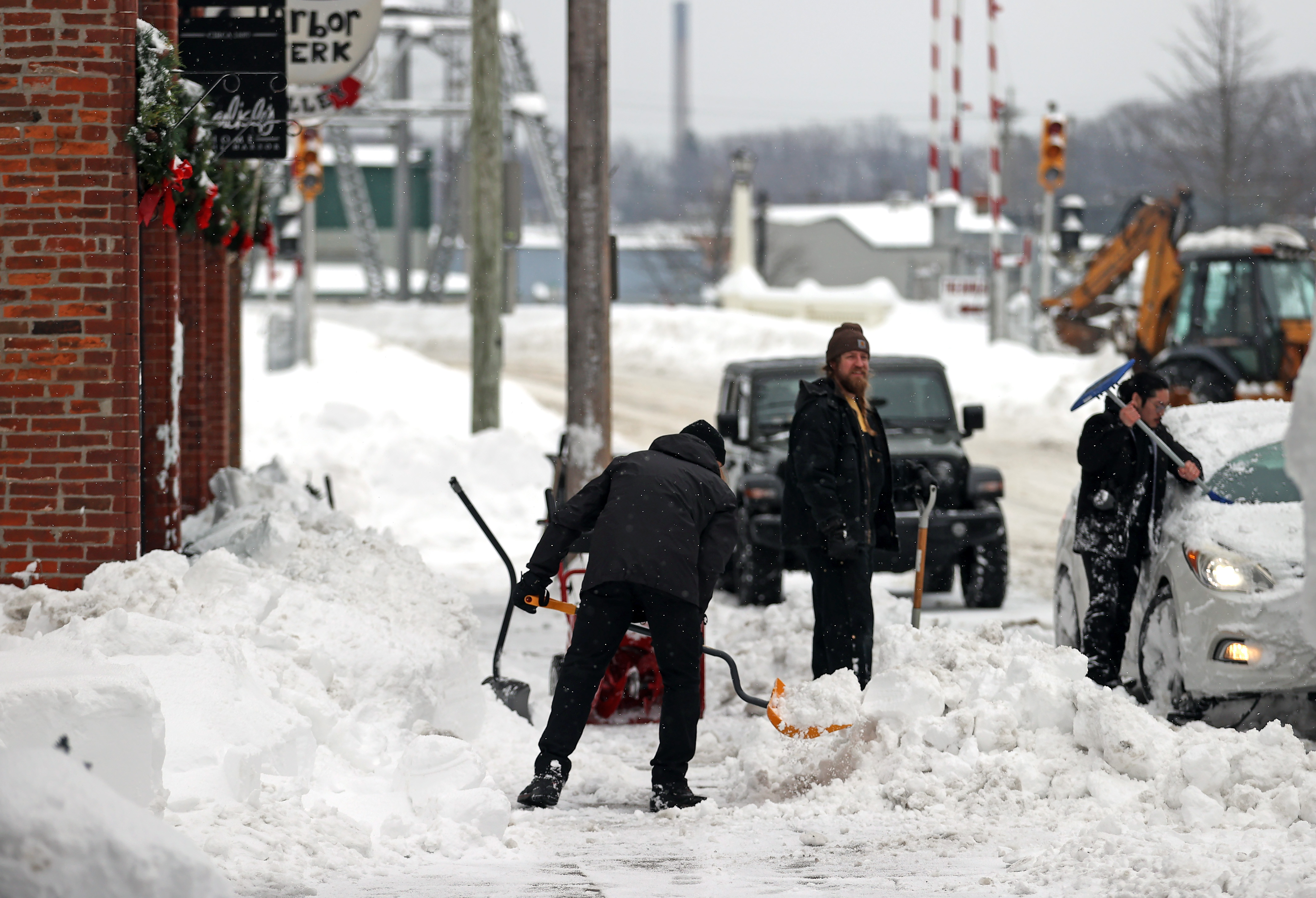Snow blankets Ashtabula county, December 2, 2024 - cleveland.com