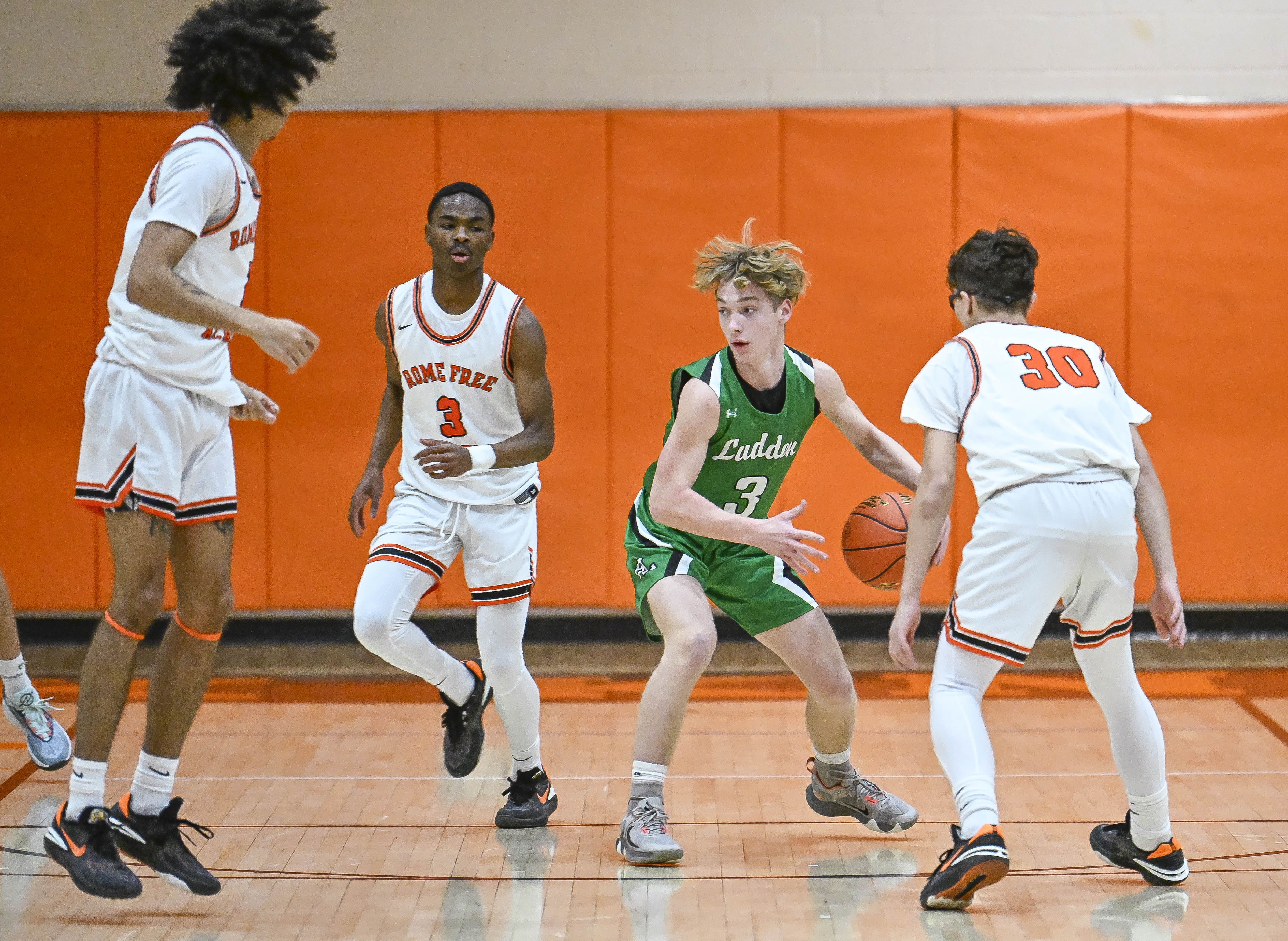 Bishop Ludden vs. Rome Free Academy boys basketball - syracuse.com