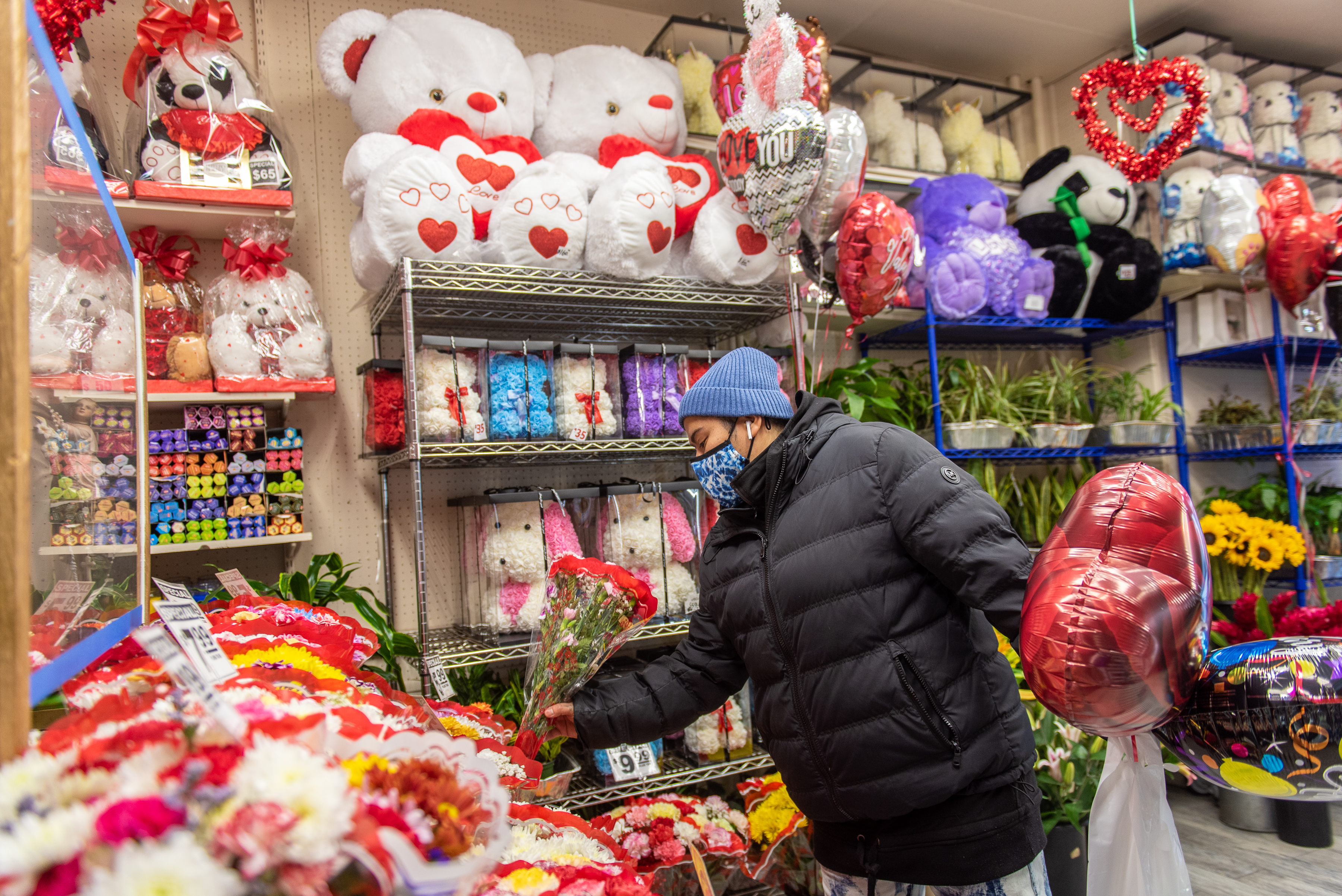 FlowerNow in Jersey City is ready for Valentine's Day - nj.com