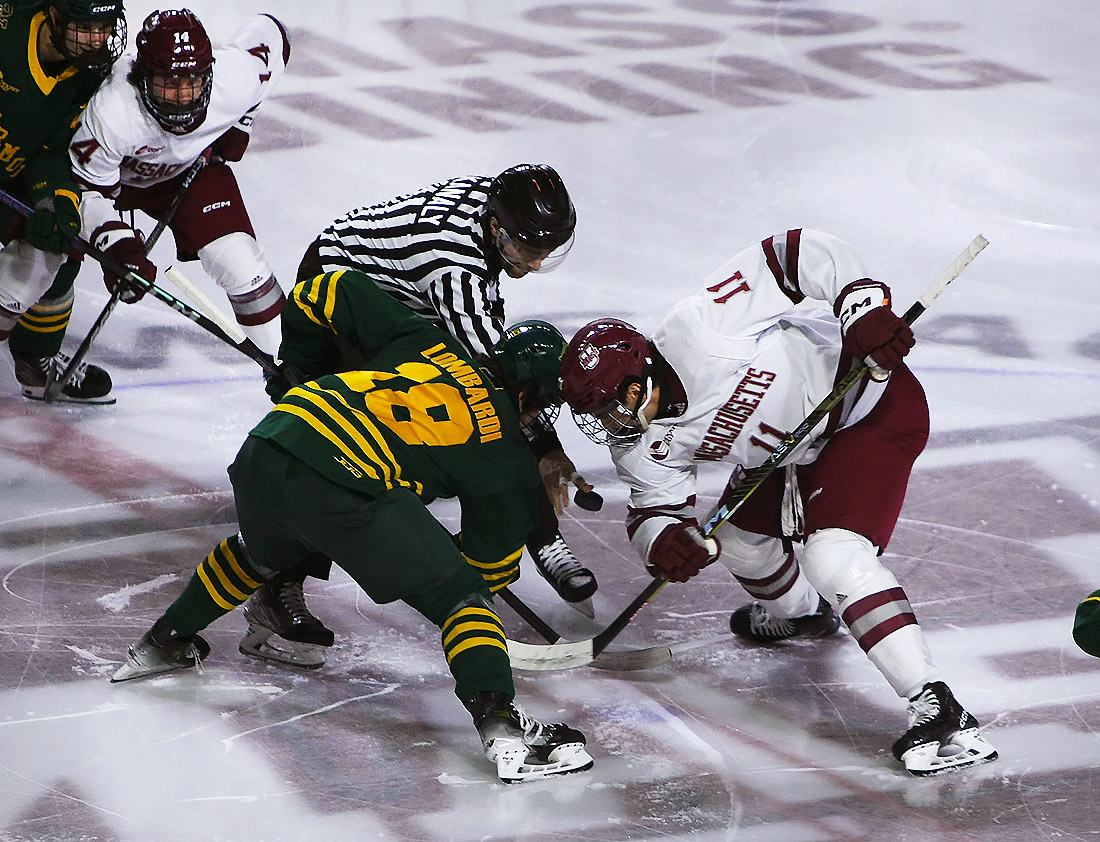 UMass Hockey vs Vermont 11/10/23 - masslive.com