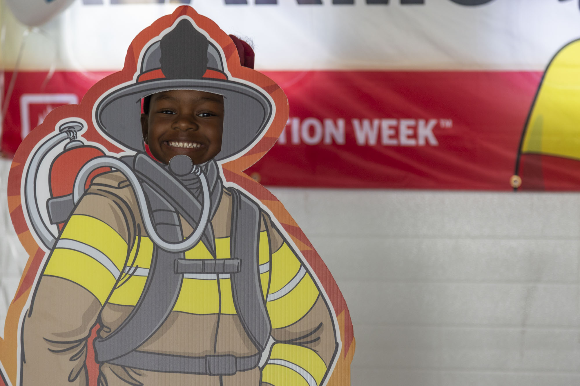 Flint Culture Center Academy 1st graders visit Flint Fire House 1 ...