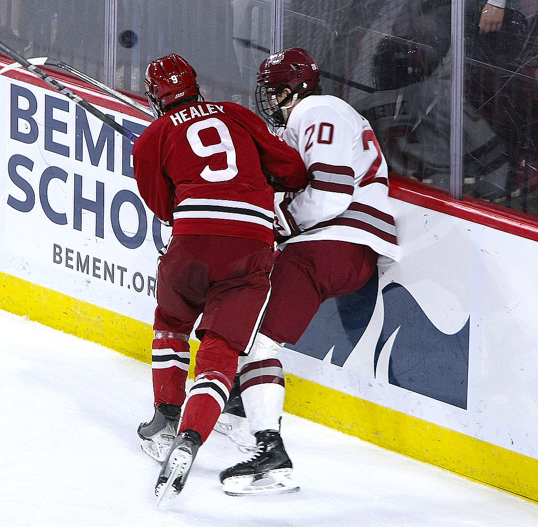 UMass Hockey vs Harvard 11/22/24 - masslive.com