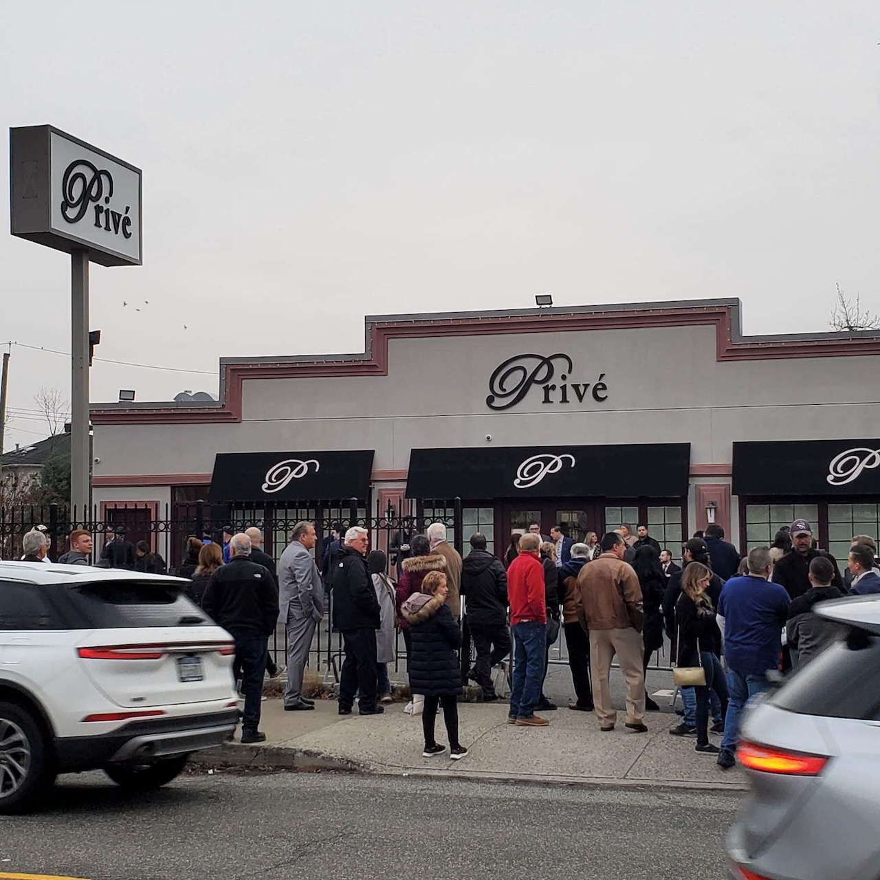 Florida Gov. Ron DeSantis, Trump’s rival visits Staten Island - silive.com