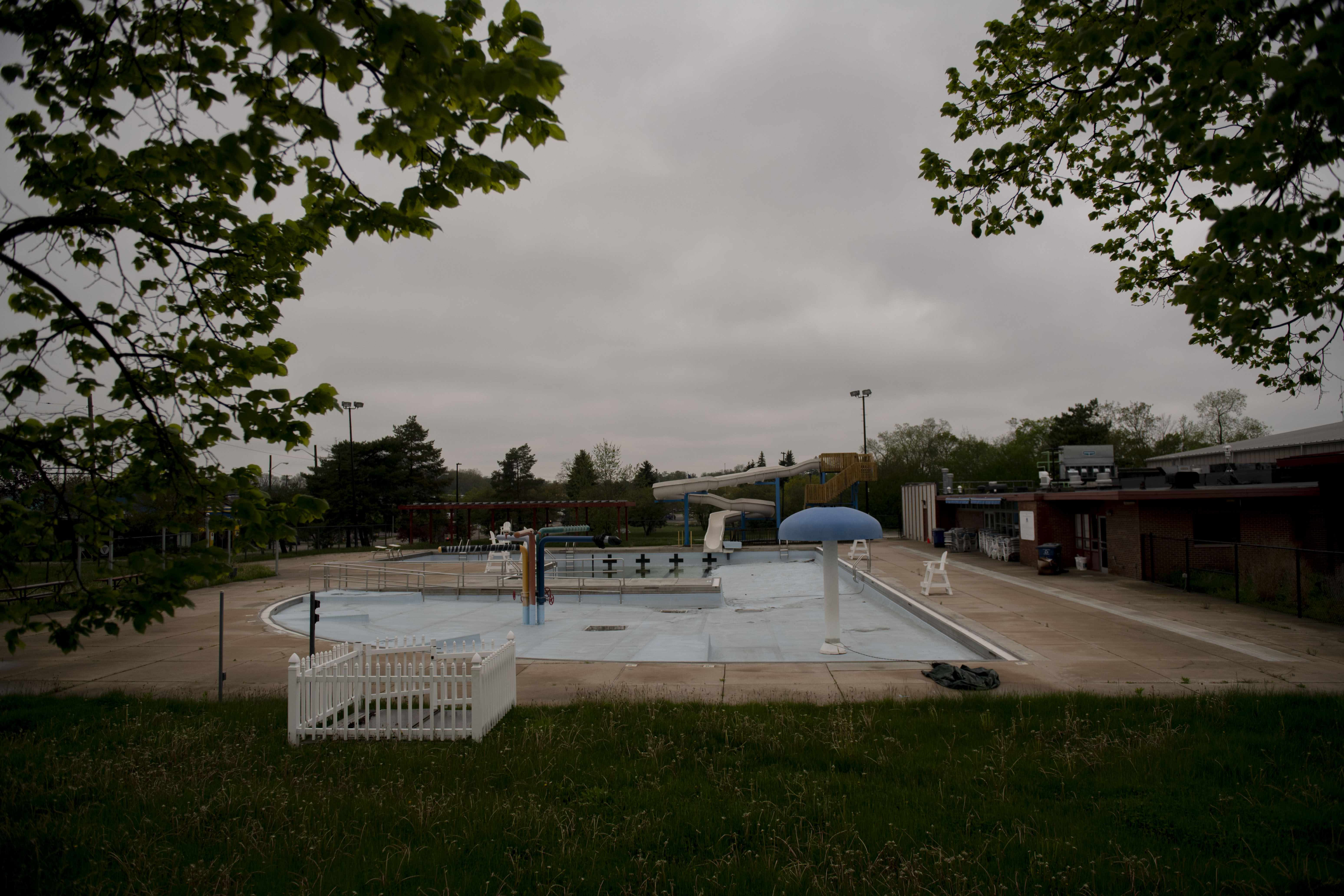 Outdoor Pools at Buhr, Fuller and Veterans Memorial Park will remained ...