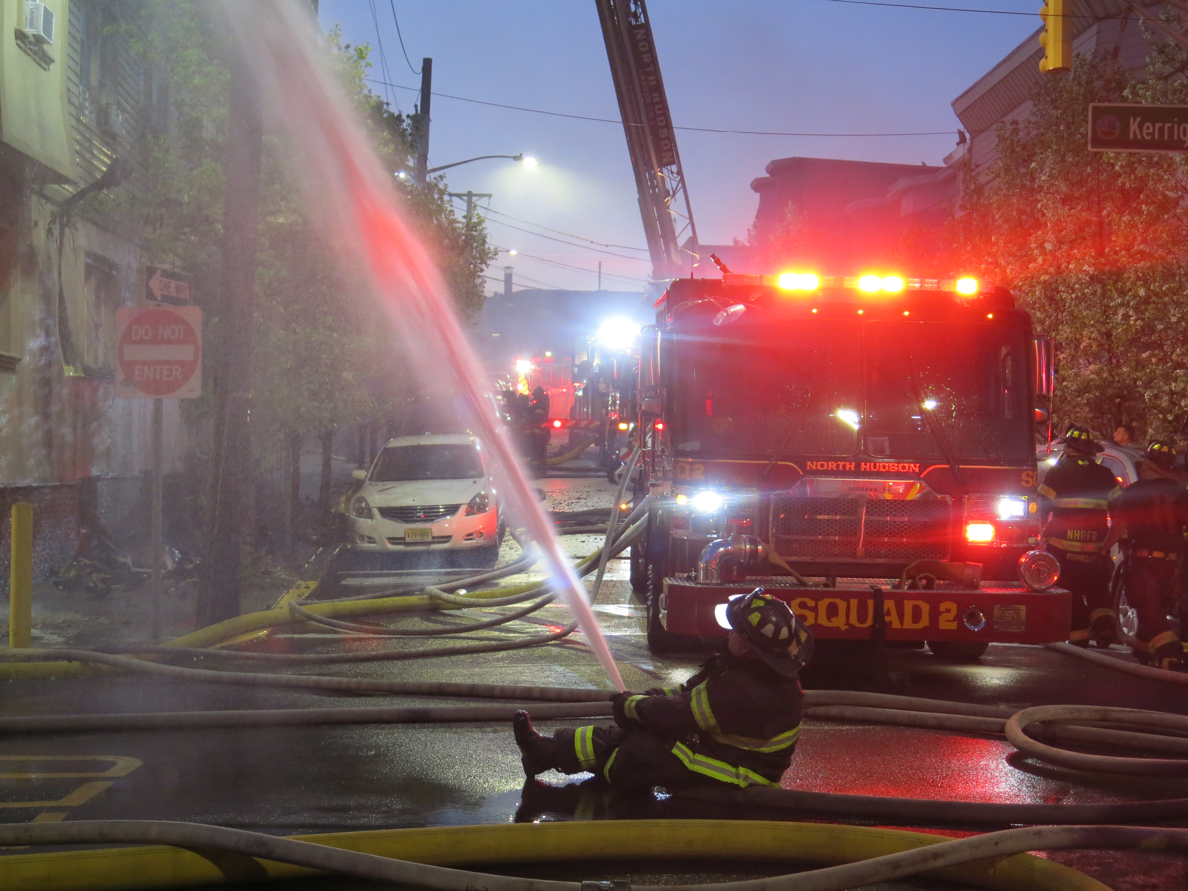 4-alarm fire at Kerrigan Avenue and 19th Street in Union City displaces ...