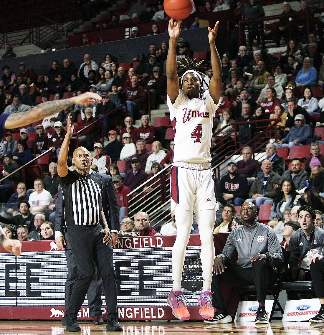 UMass Men's Basketball vs URI 2/11/24 - masslive.com