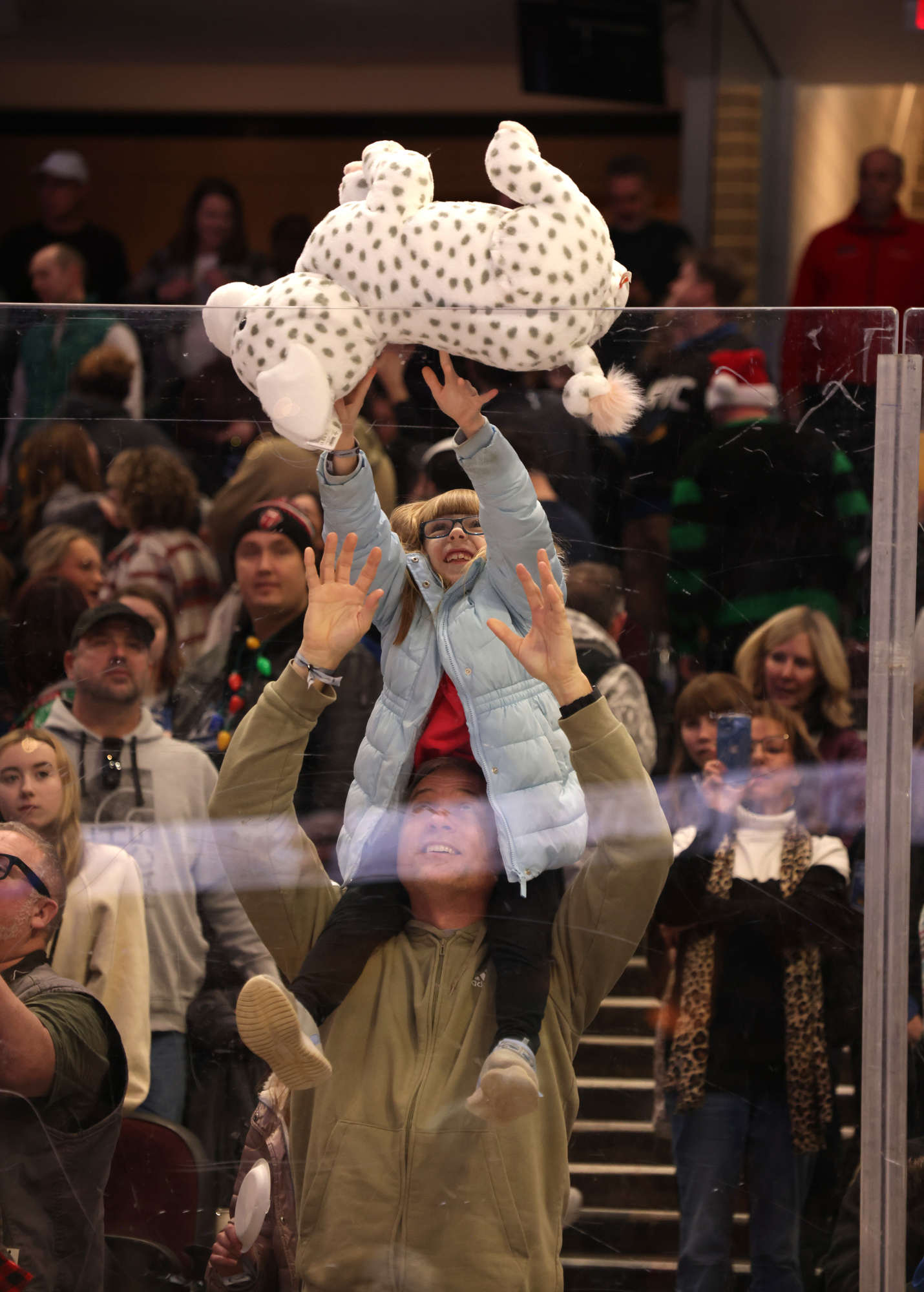 Teddy Bear Toss at Cleveland Monsters game - cleveland.com