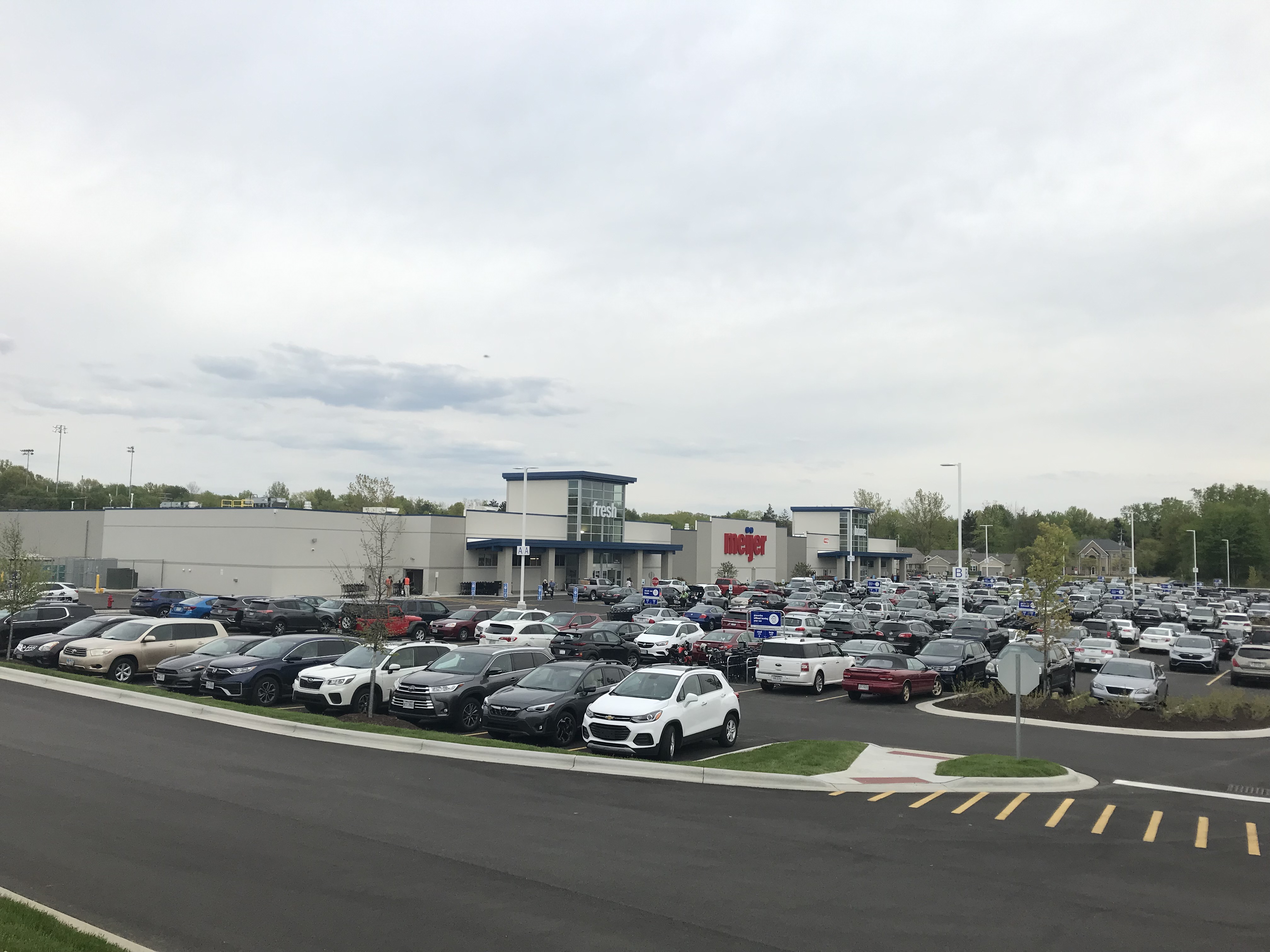 The new Meijer SuperCenter opened May 13 on Broadview Road in Seven ...