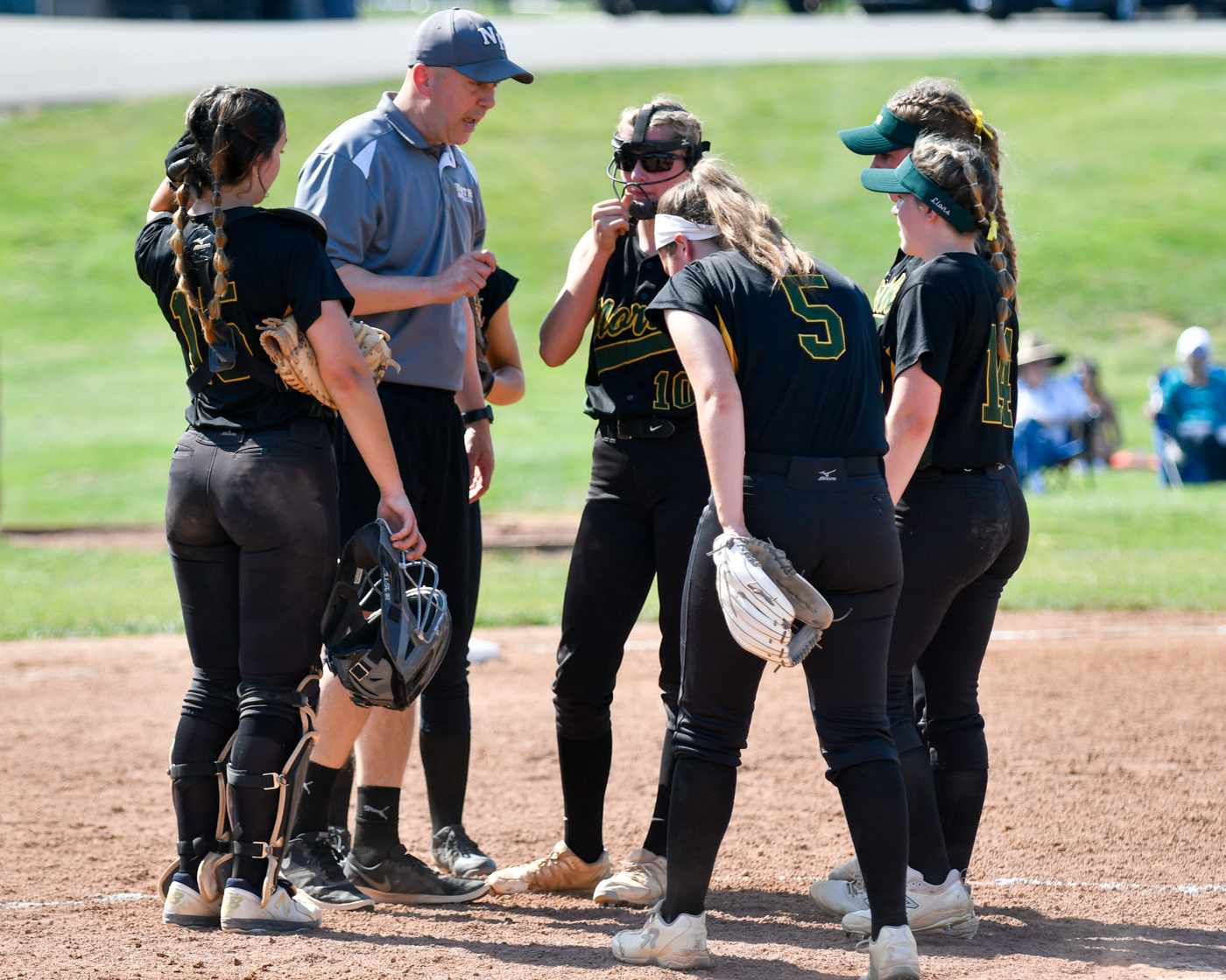 Softball: North Hunterdon defeats J.P. Stevens in NJSIAA N2G4 ...