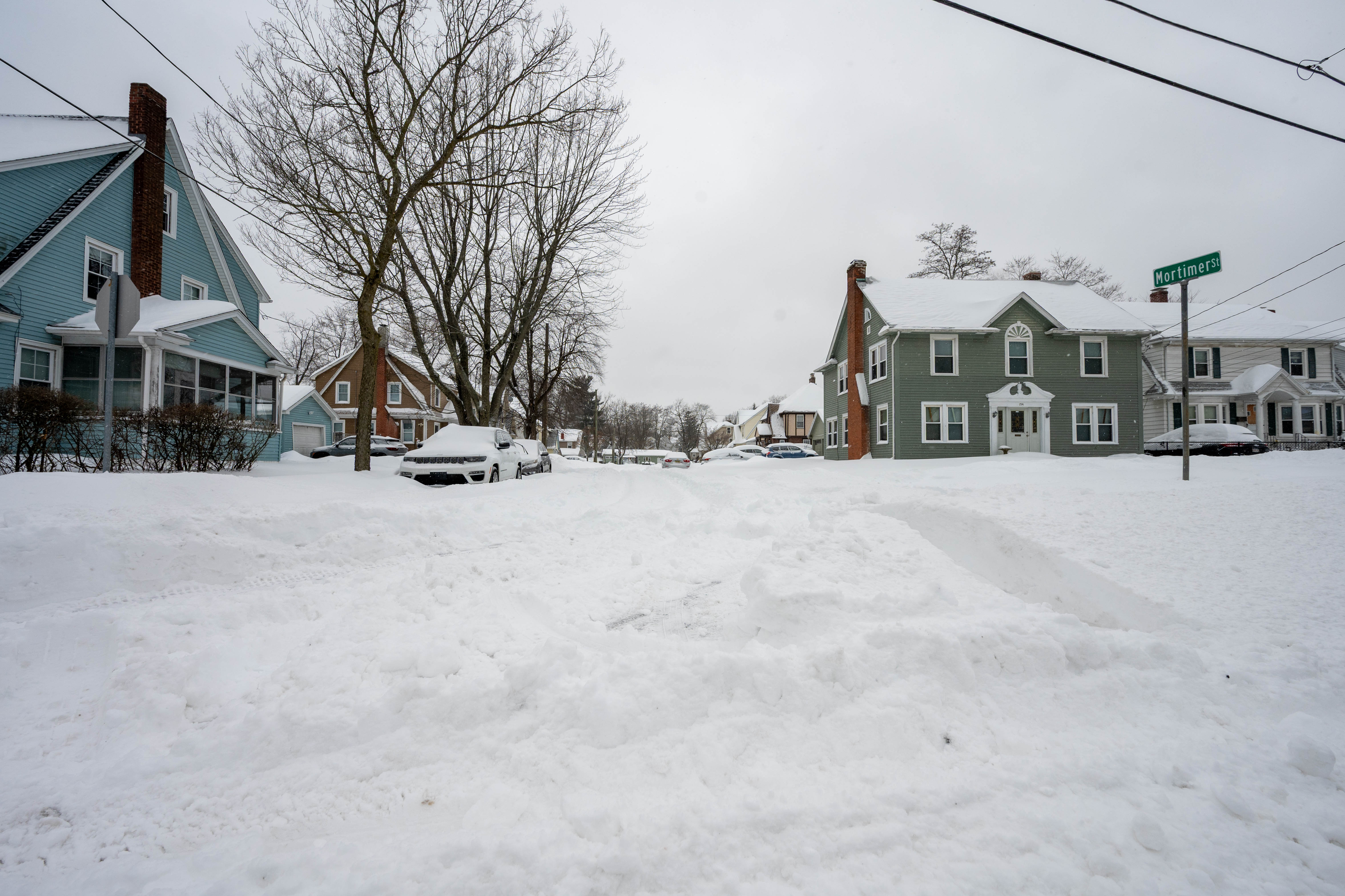 Check out photos from the Jan. 25-26 snowstorm in Massachusetts ...