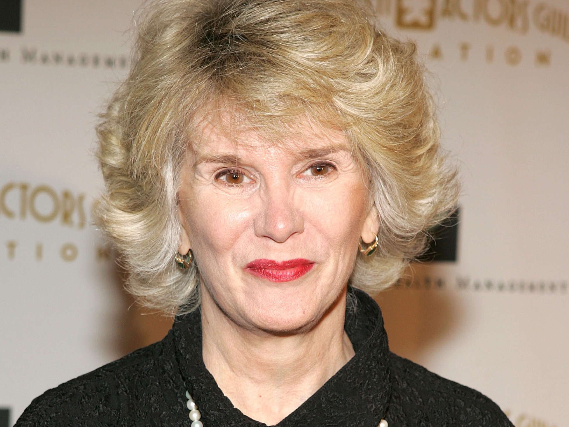 ‘Hill Street Blues’ actor Barbara Bosson dies at 83