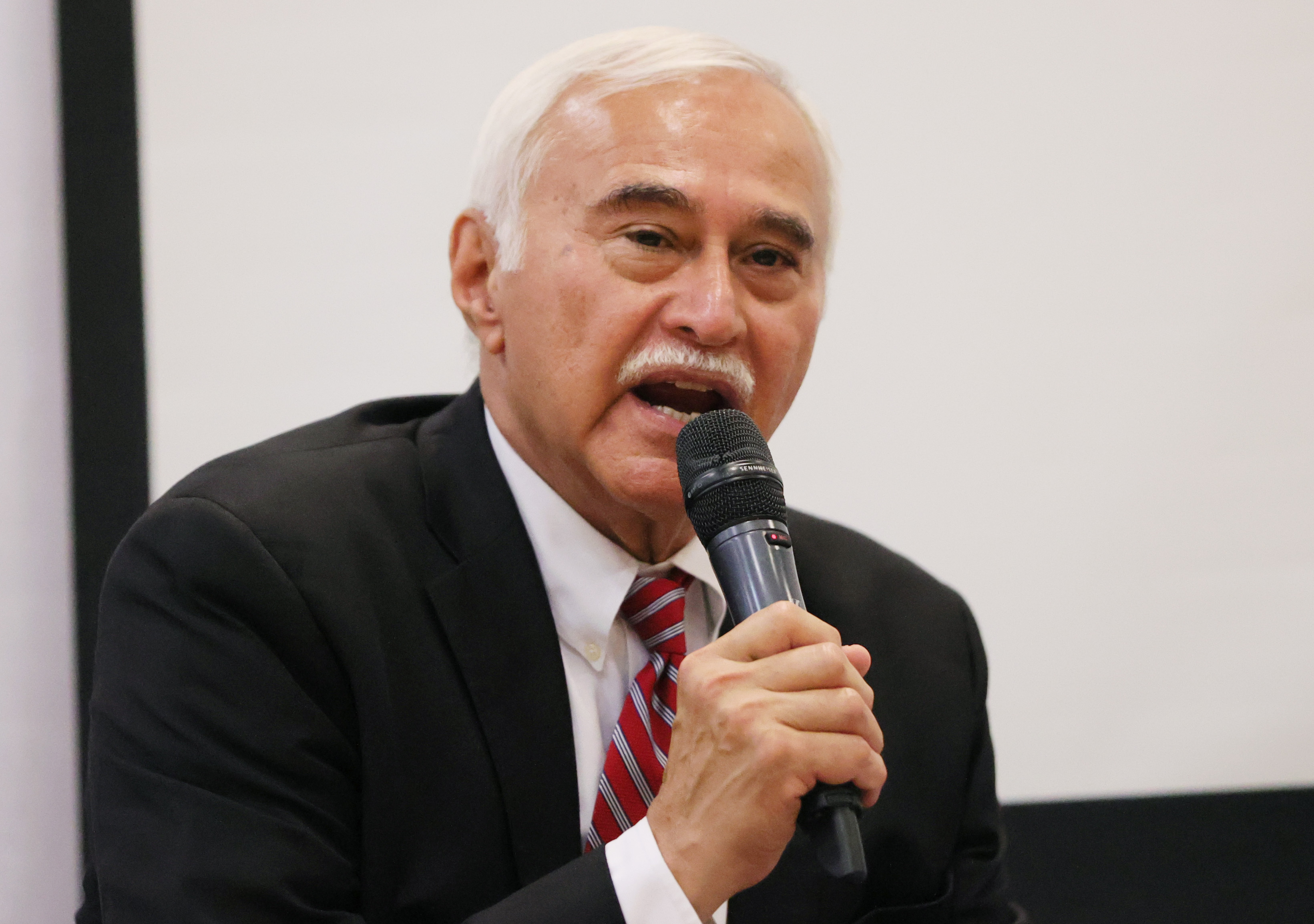 40th anniversary of the Hispanic Roundtable's Convención Hispana ...