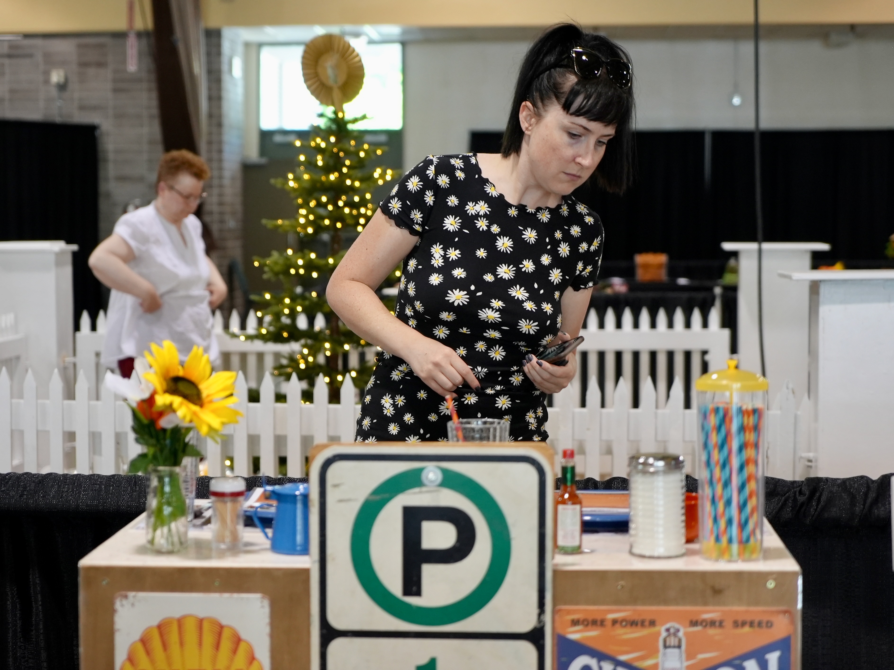 Competitive table setting at the Oregon State Fair - oregonlive.com