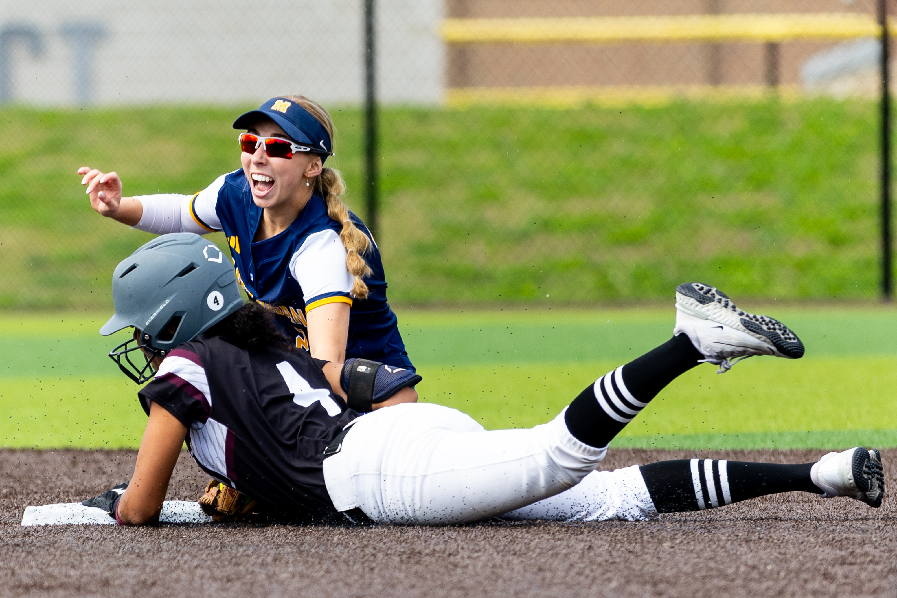 Undefeated Kalamazoo Central softball hosts Mattawan in double-header ...