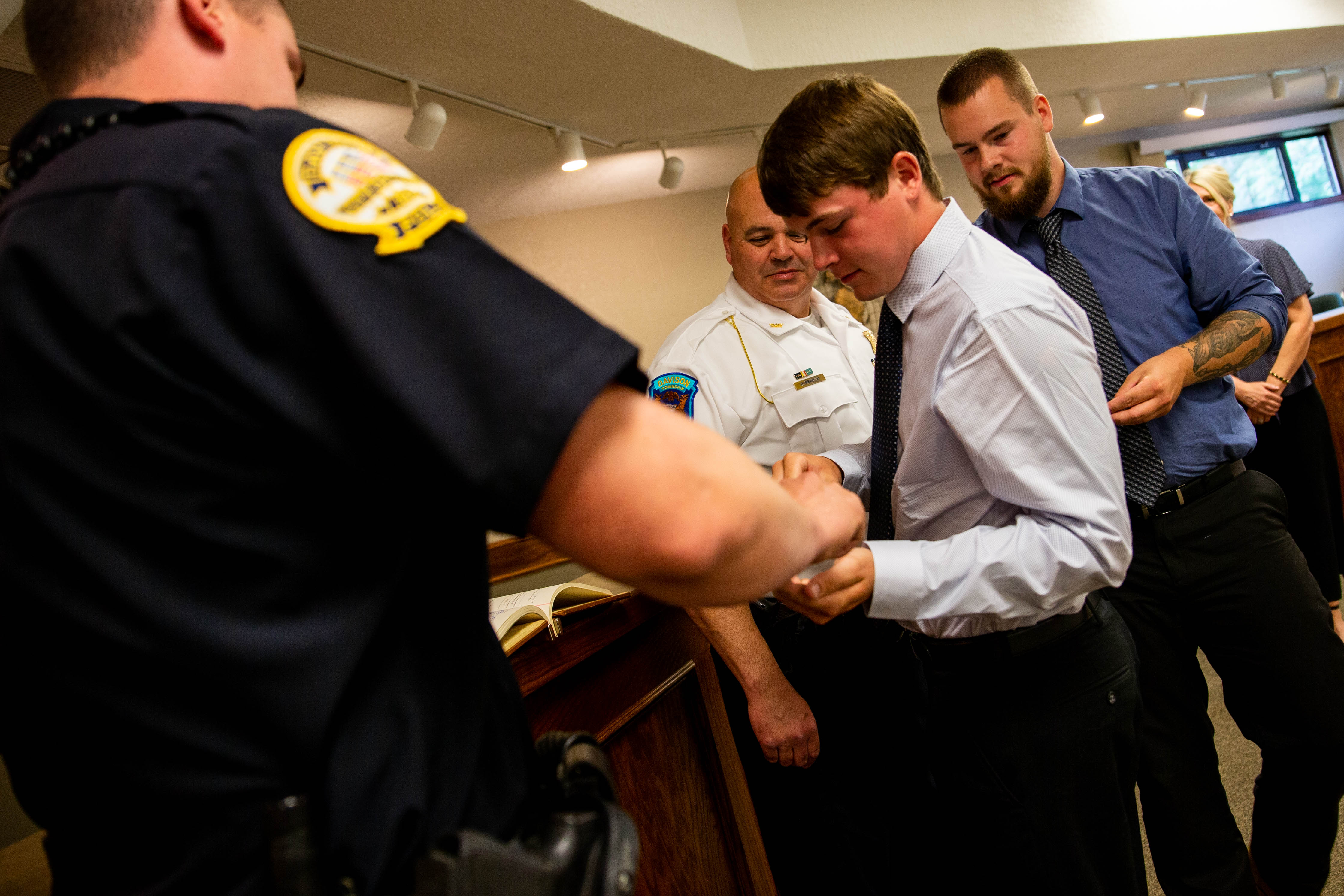 Davison Township inducts new chief of police during swearing-in ...