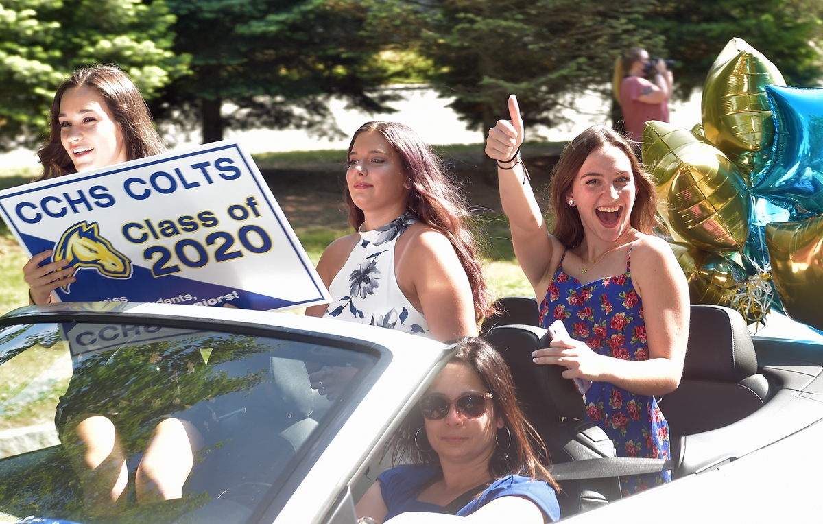 Chicopee Comprehensive Class of 2020 celebrate with car parade ...