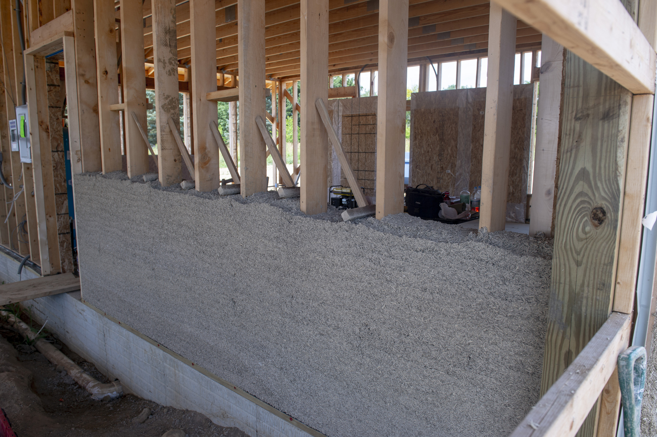 Michigan’s fist licensed hempcrete home near Chelsea - mlive.com