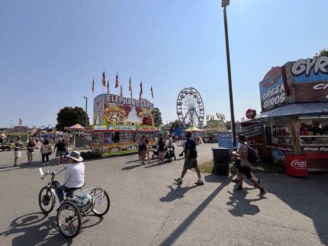 Day 1 of The 2024 Big E in West Springfield: Rides, food, animals ...