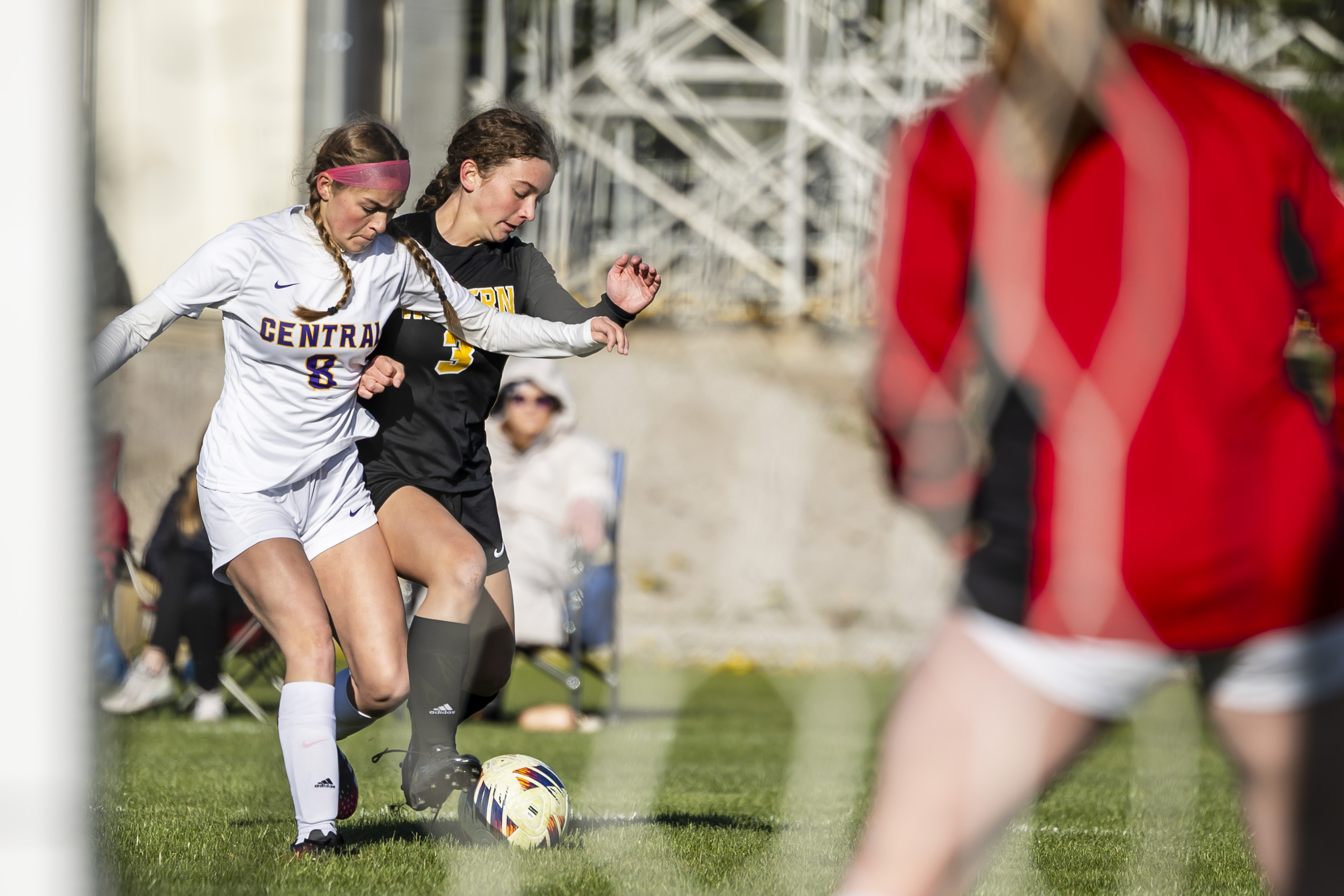 Bay City Western hosts Bay City Central in girls soccer game - mlive.com