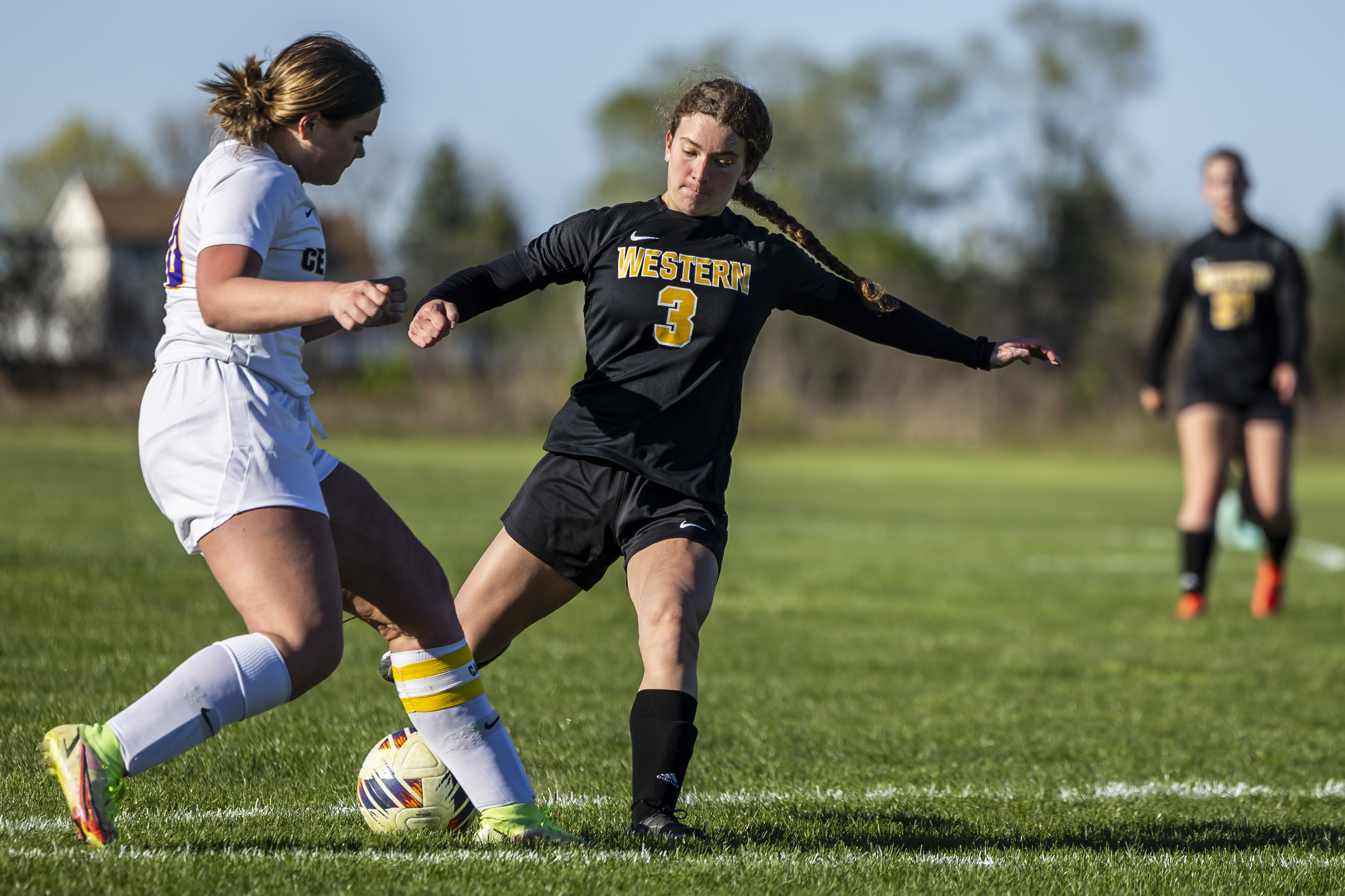 Bay City Western hosts Bay City Central in girls soccer game - mlive.com
