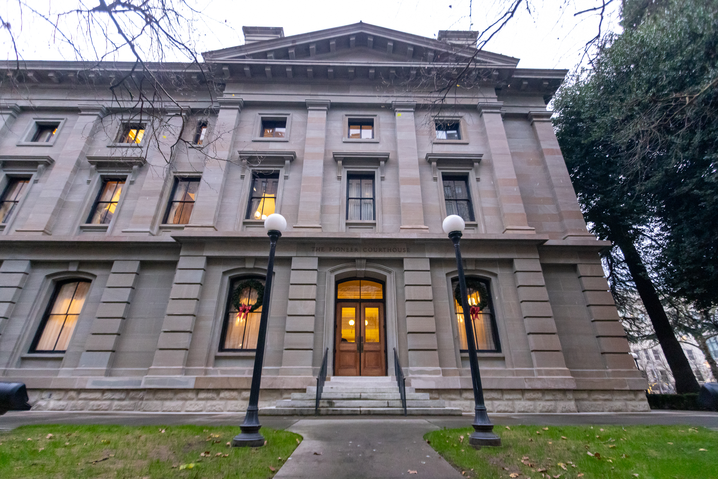 Portland's Pioneer Courthouse - oregonlive.com