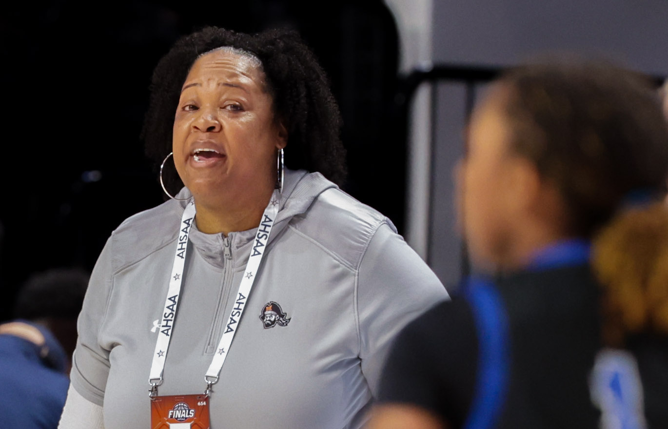 AHSAA 7A girls semifinal: Hoover vs. Auburn - al.com