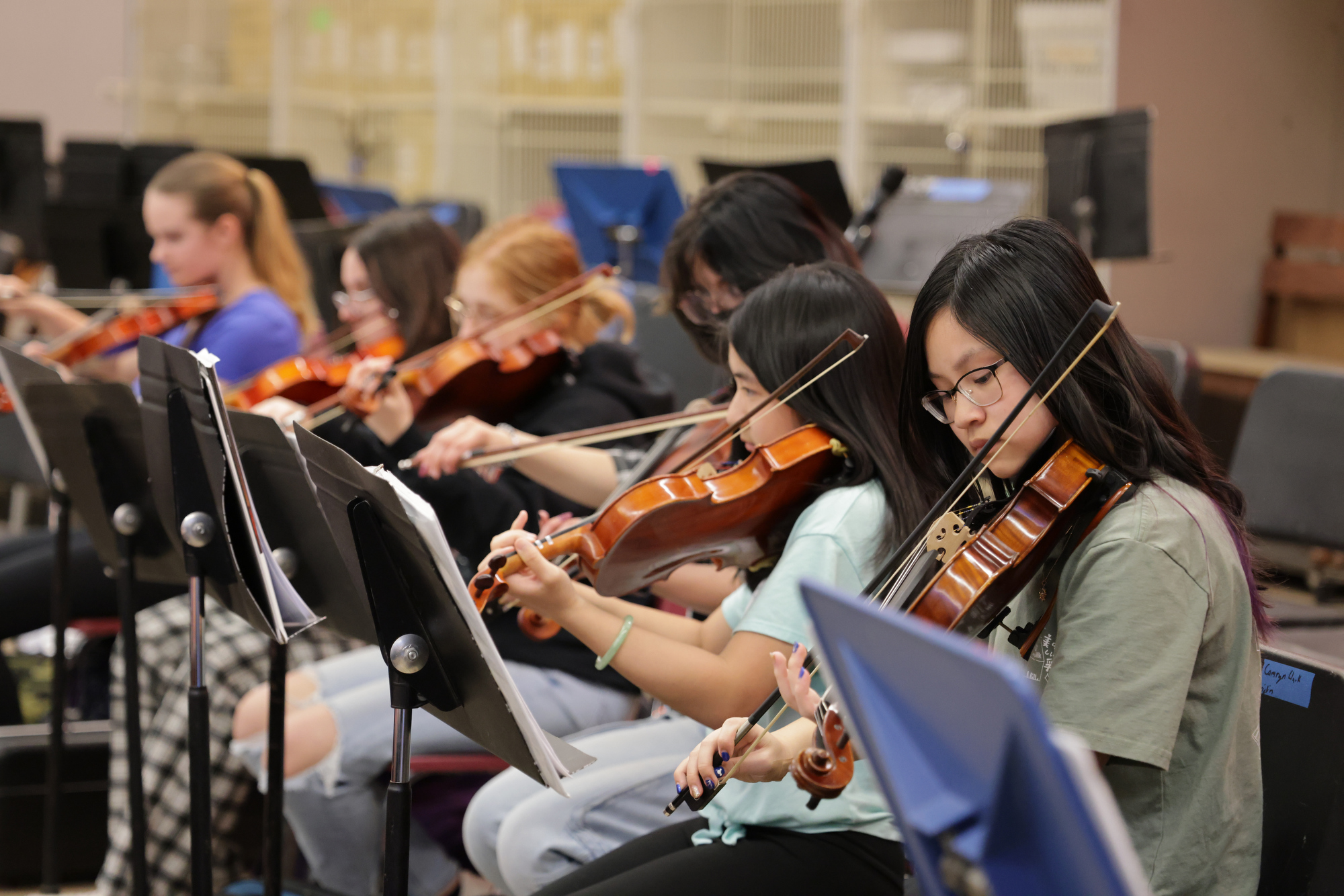 Normandy HS band rehearses for upcoming "Dark Side of the Moon ...
