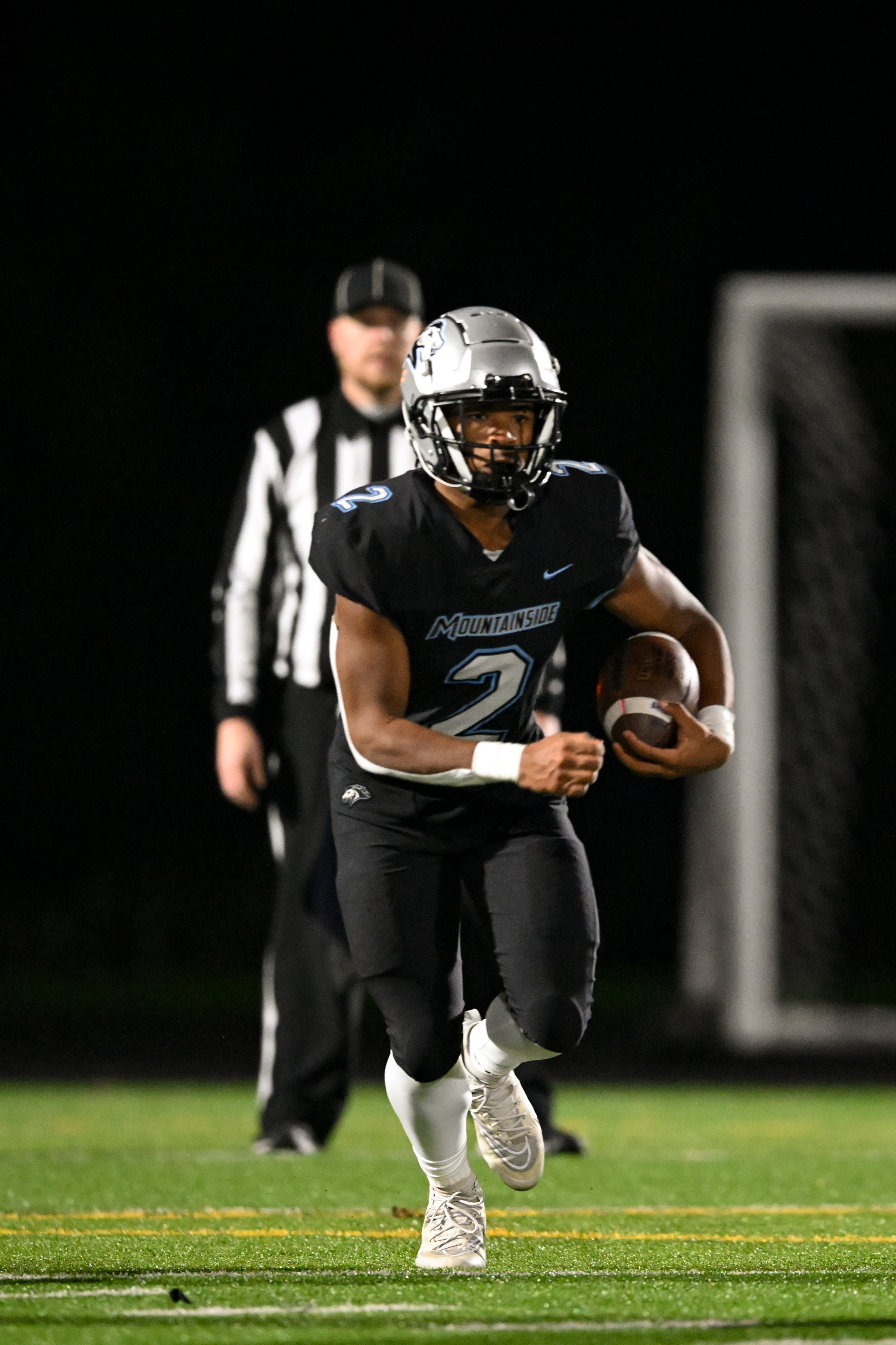 Oregon high school football: Sunset Apollos vs Mountainside Mavericks ...