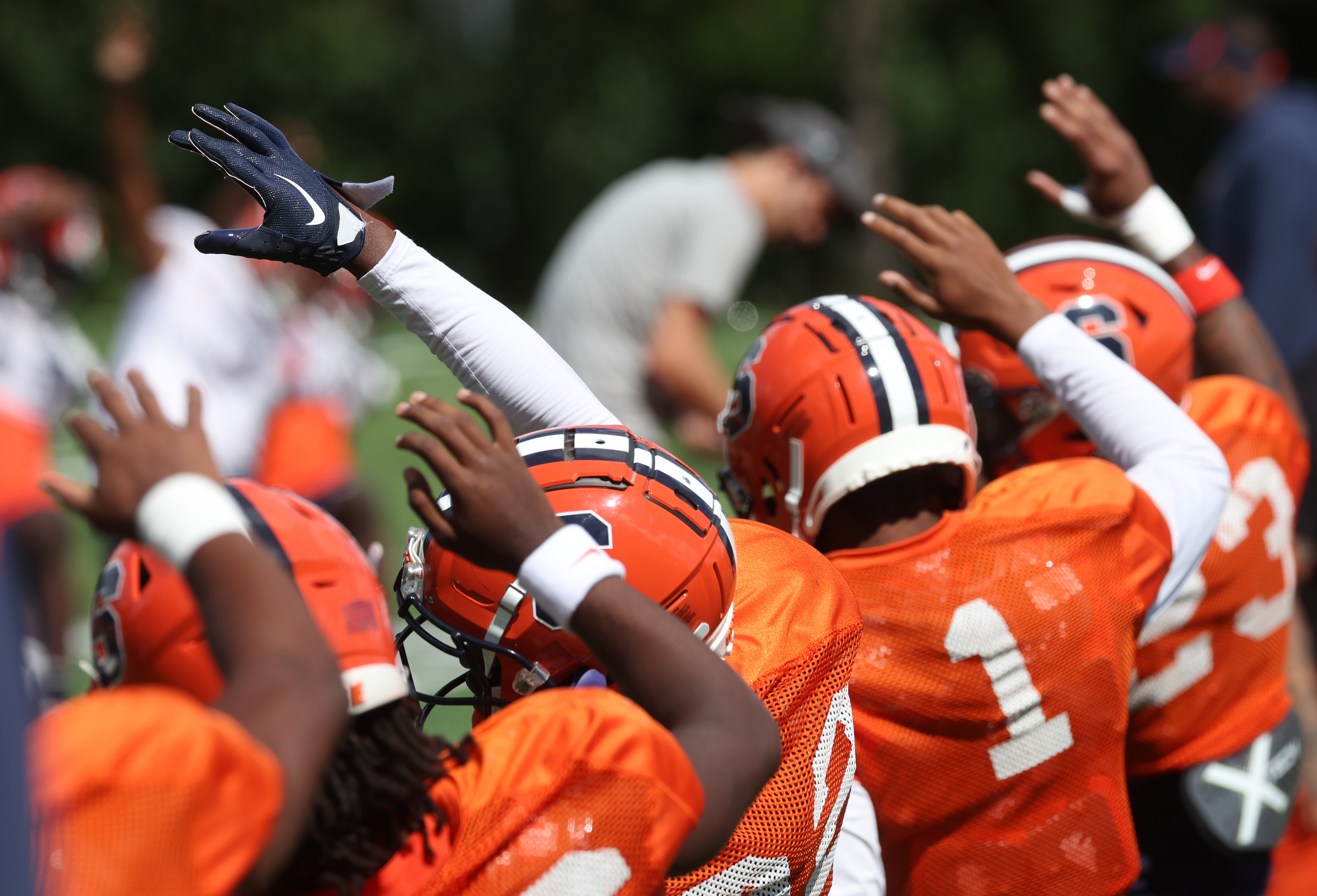 Syracuse Football practices continue - syracuse.com