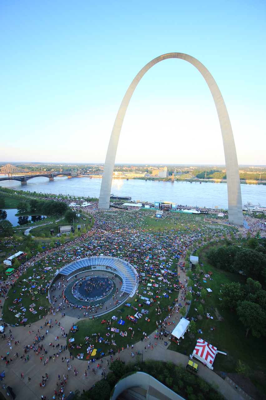 What Cleveland can learn from $380 renovation of Gateway Arch National ...