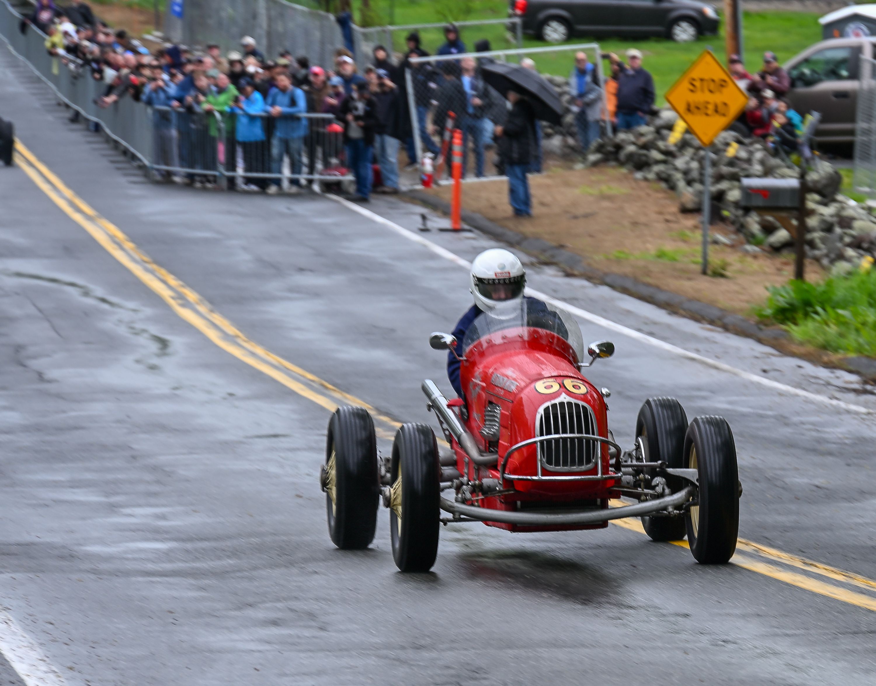 Vintage autos scramble up Wilbraham Mountain in historic challenge ...