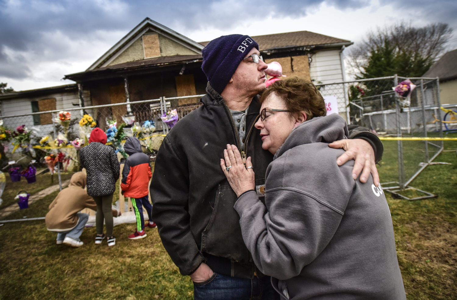 Hellertown vigil for two girls - lehighvalleylive.com