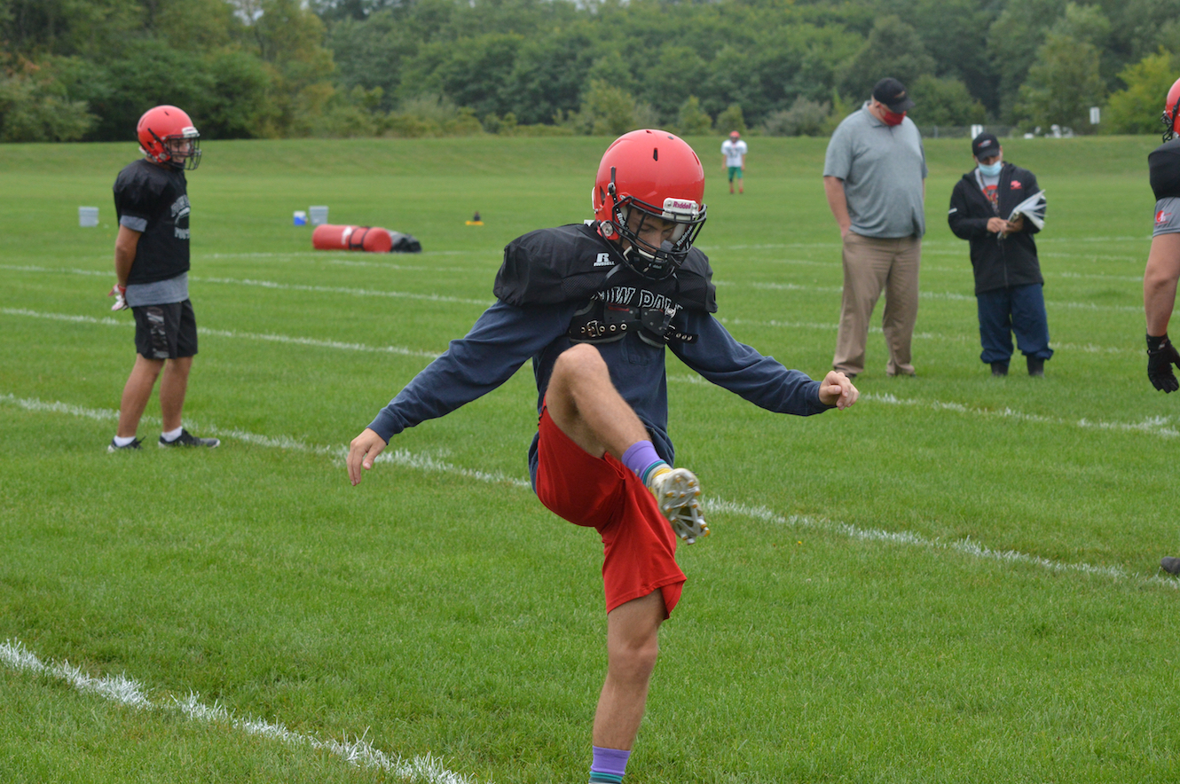 Paw Paw football holds first practice after 2020 season restart - mlive.com