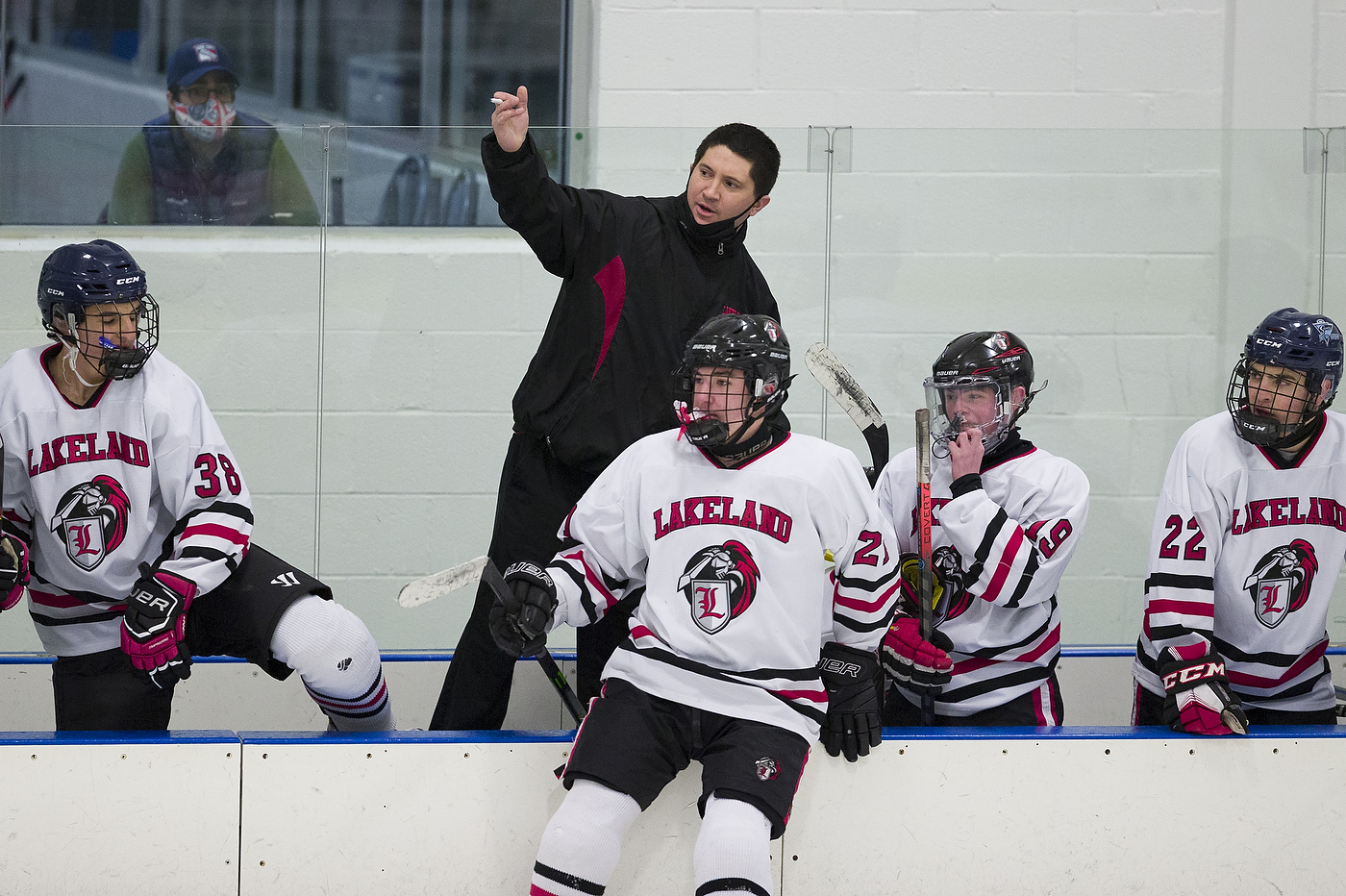 Ice Hockey: Lakeland vs. Ramsey - nj.com