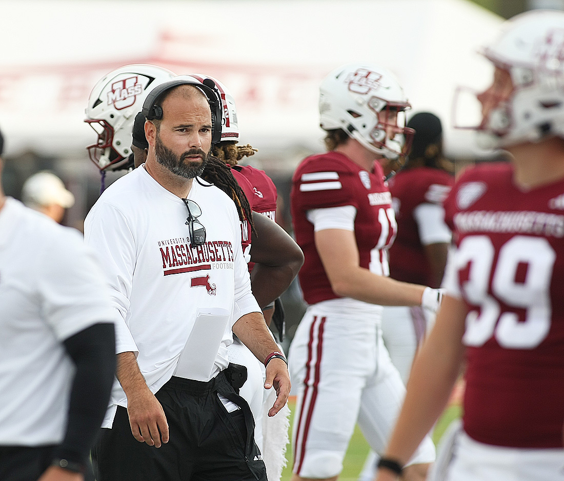 UMass Football vs Bryant 9/6/25 - masslive.com