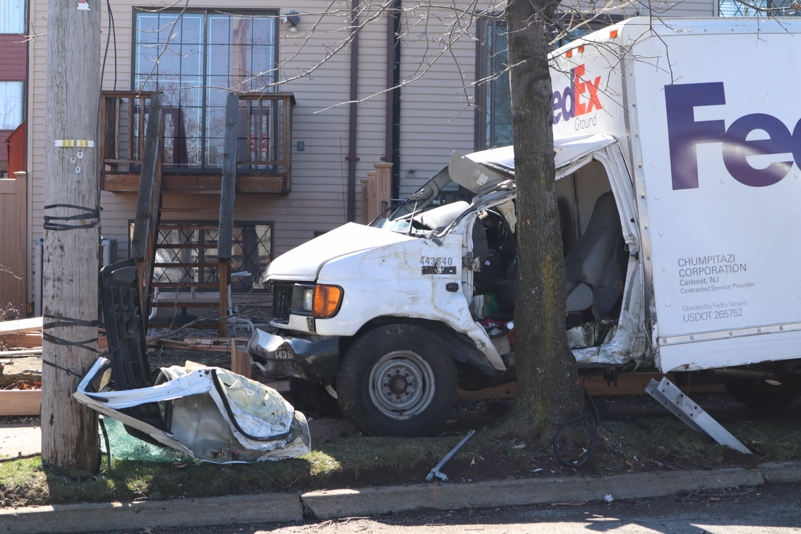 FedEx truck crashes into tree, fence in Rosebank; driver taken to ...