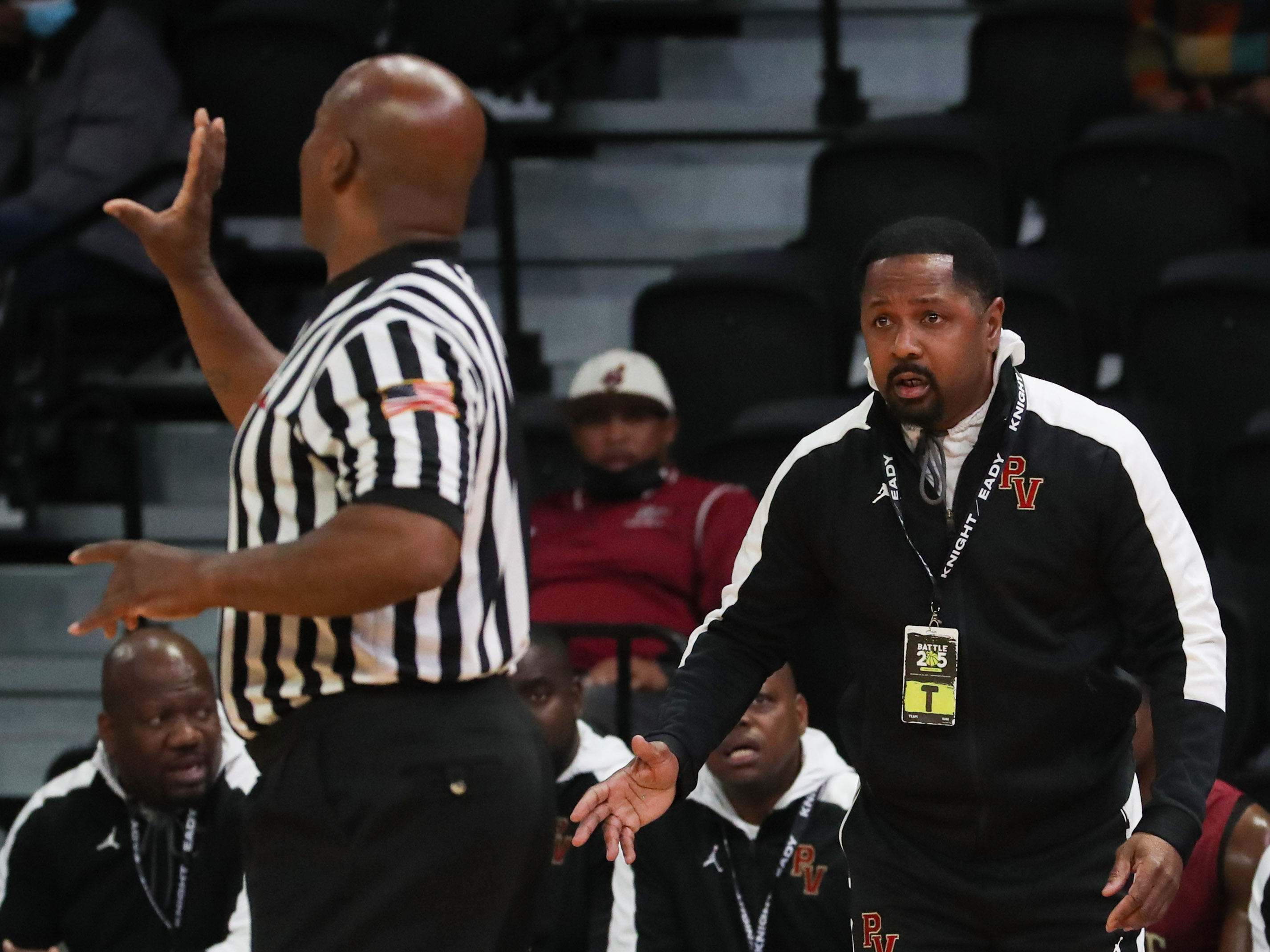 Pinson Valley vs. Hueytown boys basketball - al.com