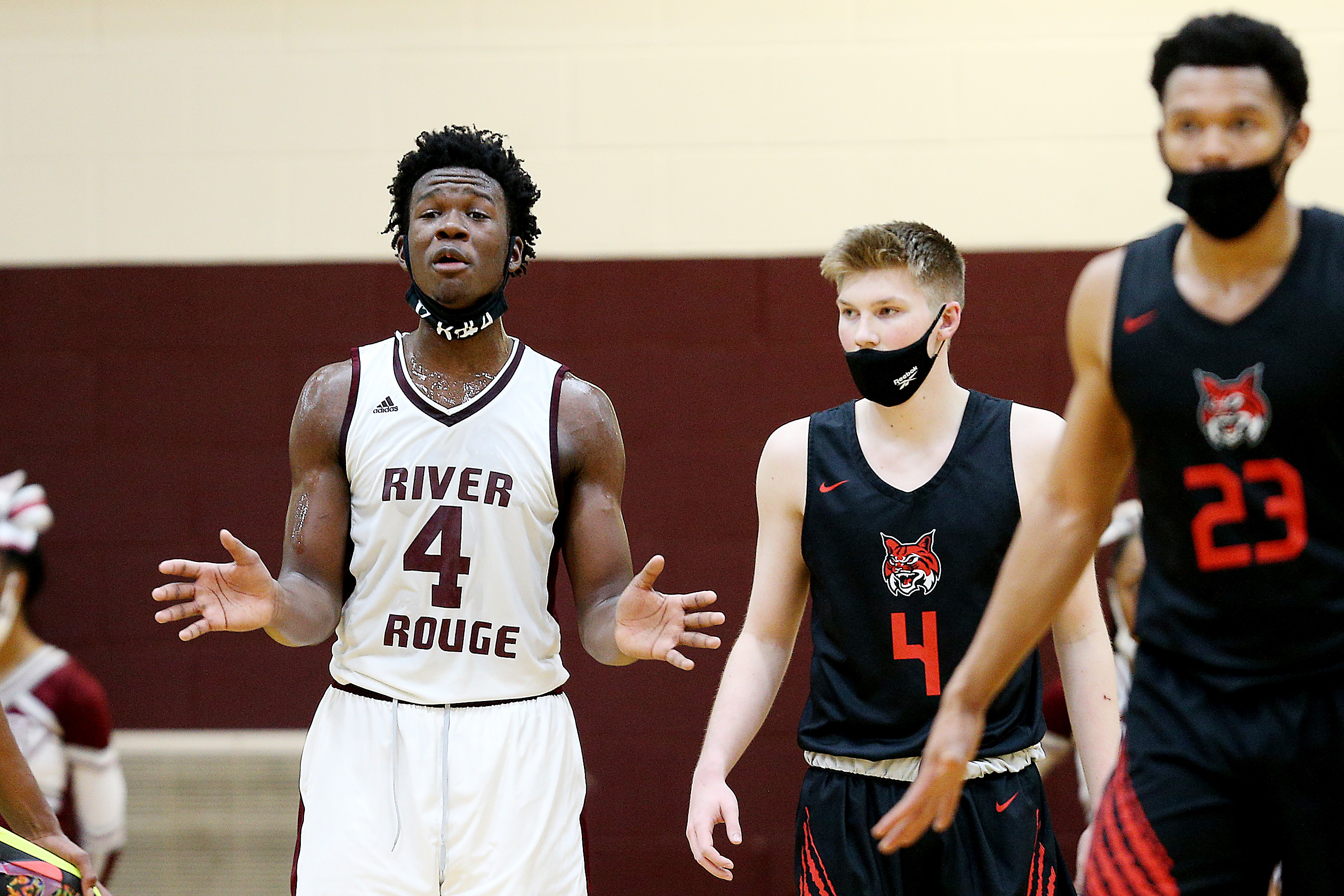 MHSAA basketball: Grand Blanc at River Rouge – March 5, 2021 - mlive.com
