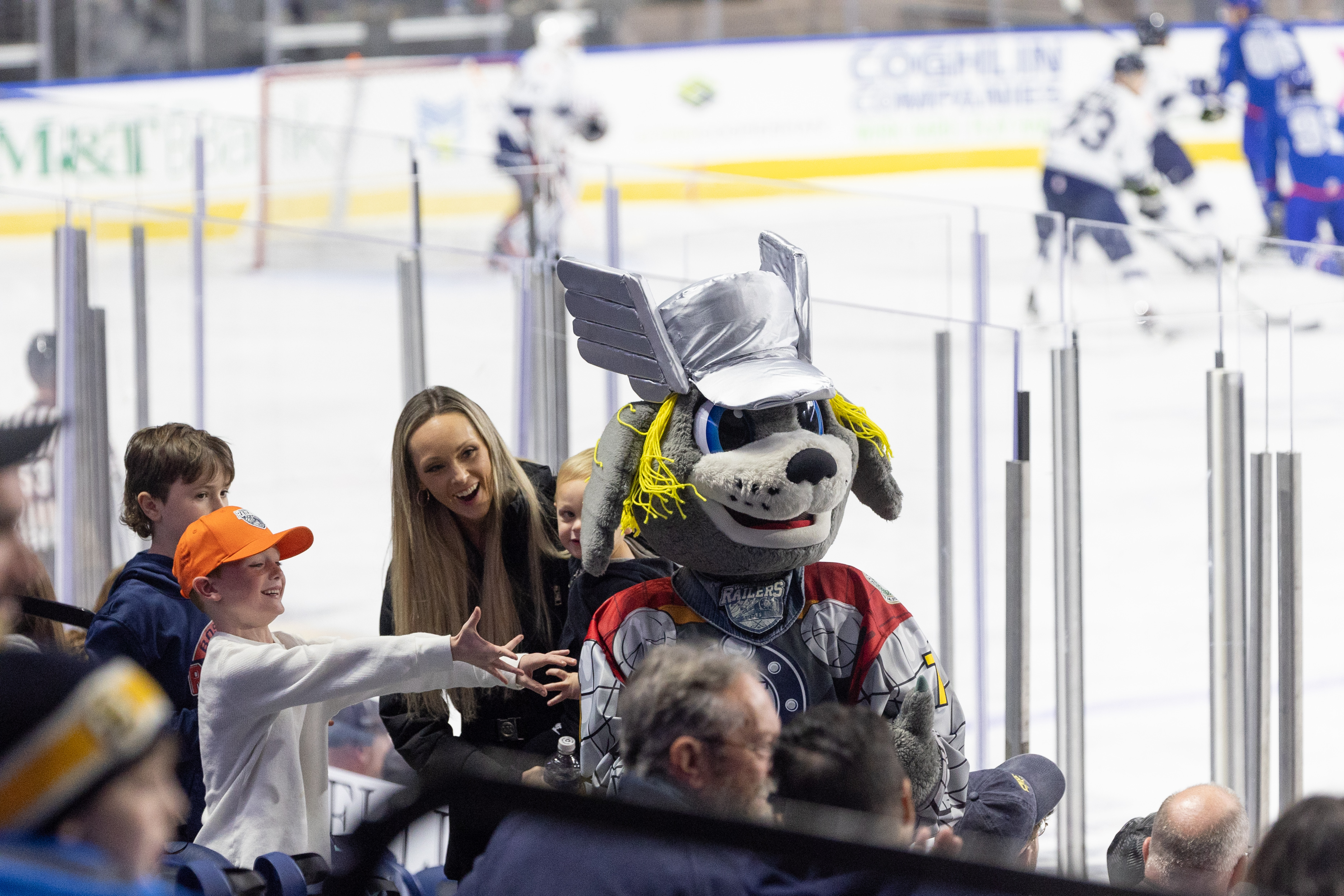 Worcester Railers vs. Trois-Rivières Superhero Sunday - masslive.com
