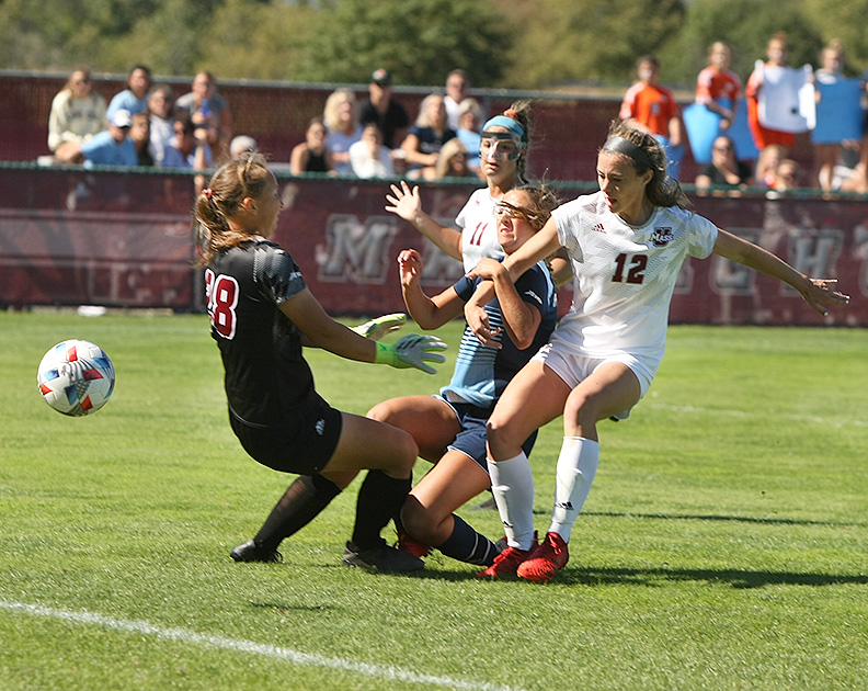 UMass Women's Soccer vs URI 9/26/21 - masslive.com