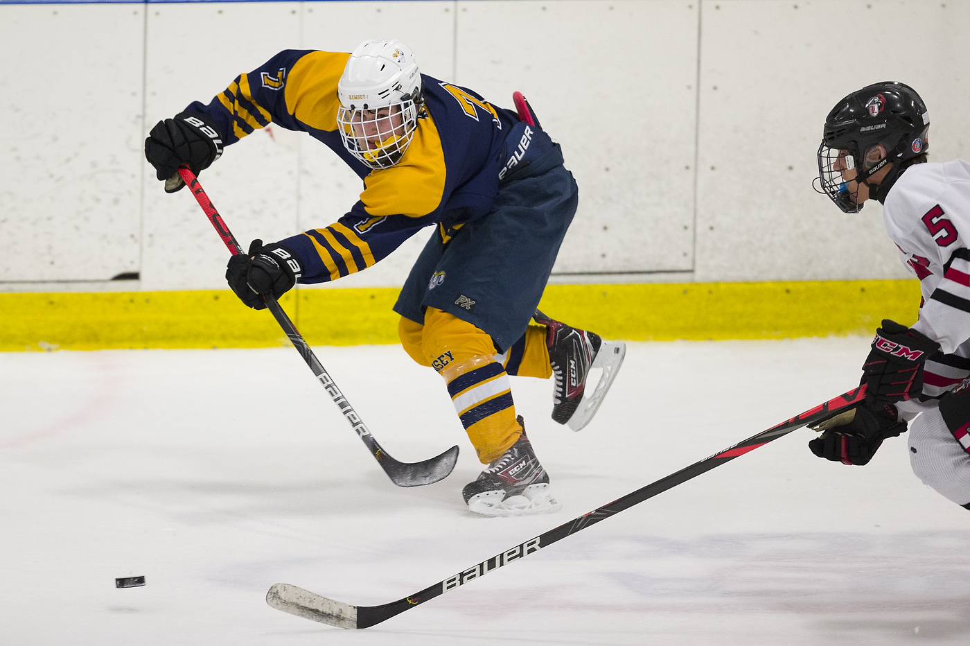 Ice Hockey: Lakeland vs. Ramsey - nj.com